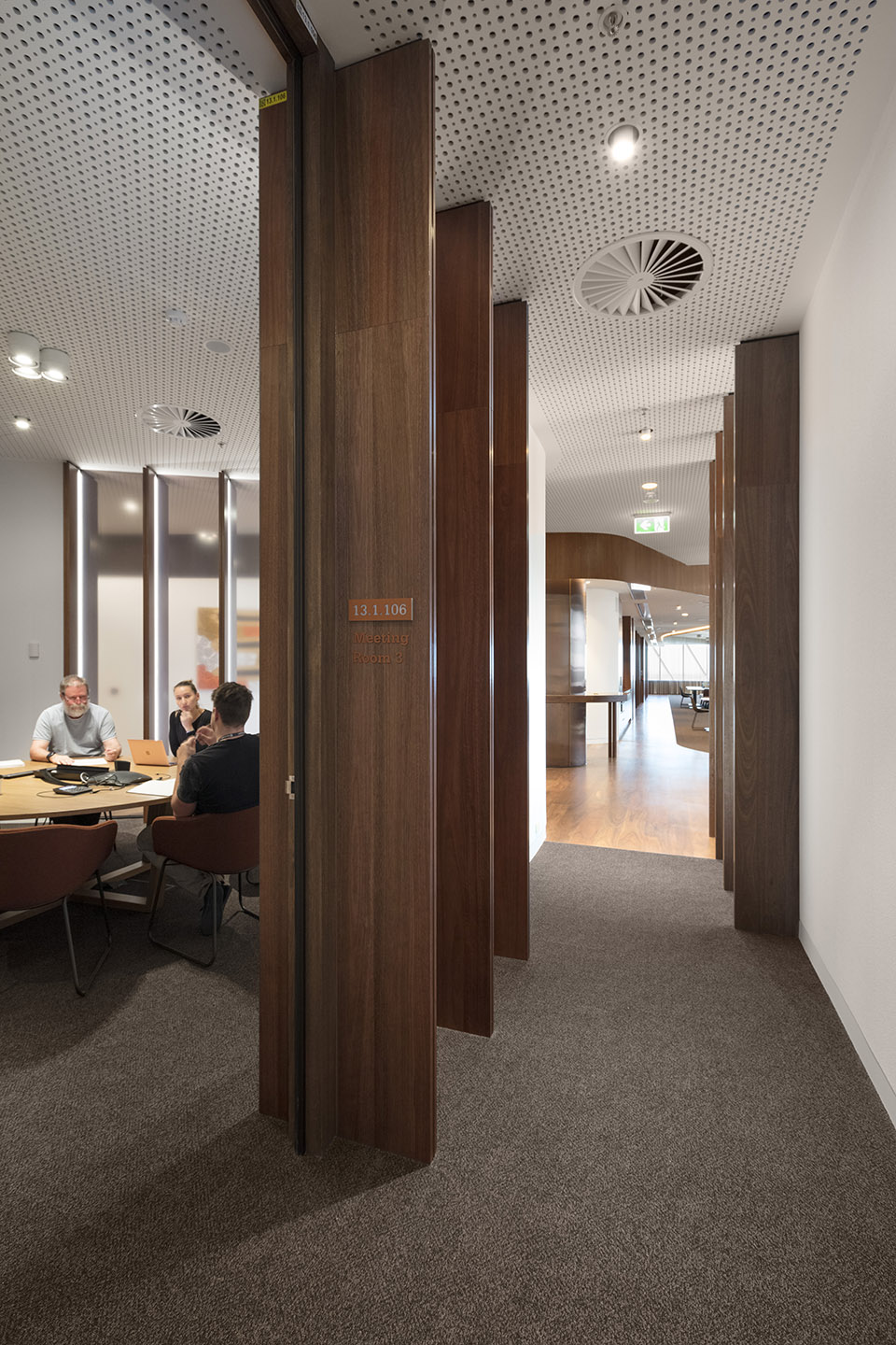 Victorian Comprehensive Cancer Centre (VCCC) Executive Workplace by ...