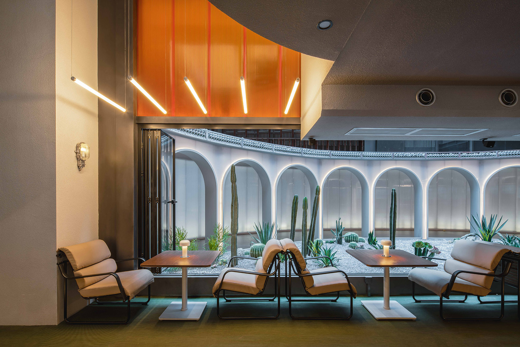 5:59 Brunch & Bar Chengdu, China by iZ Design Studio - 谷德设计网