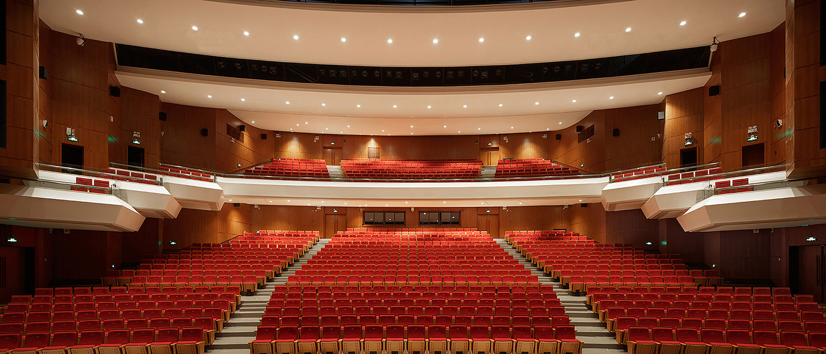 Sanmen Theater, China by UAD - 谷德设计网