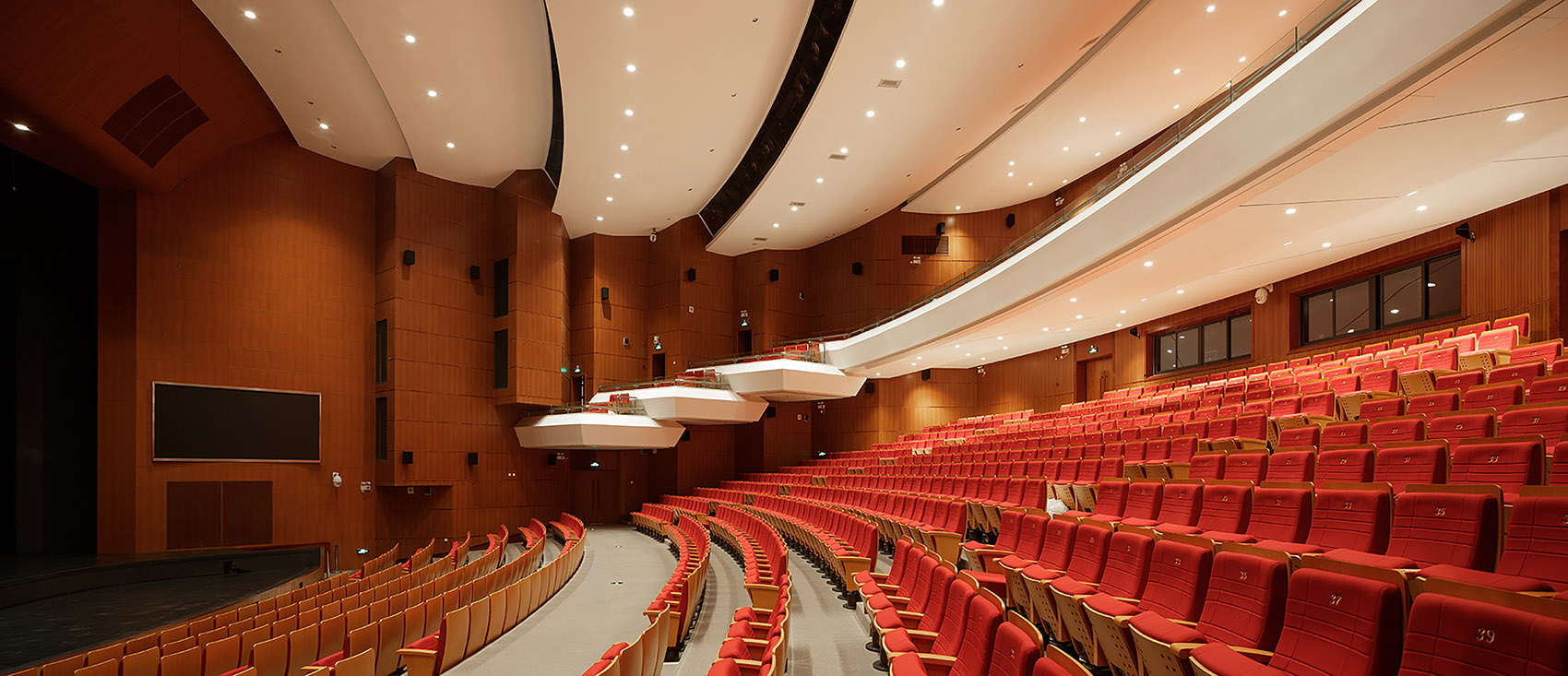 Sanmen Theater, China by UAD - 谷德设计网