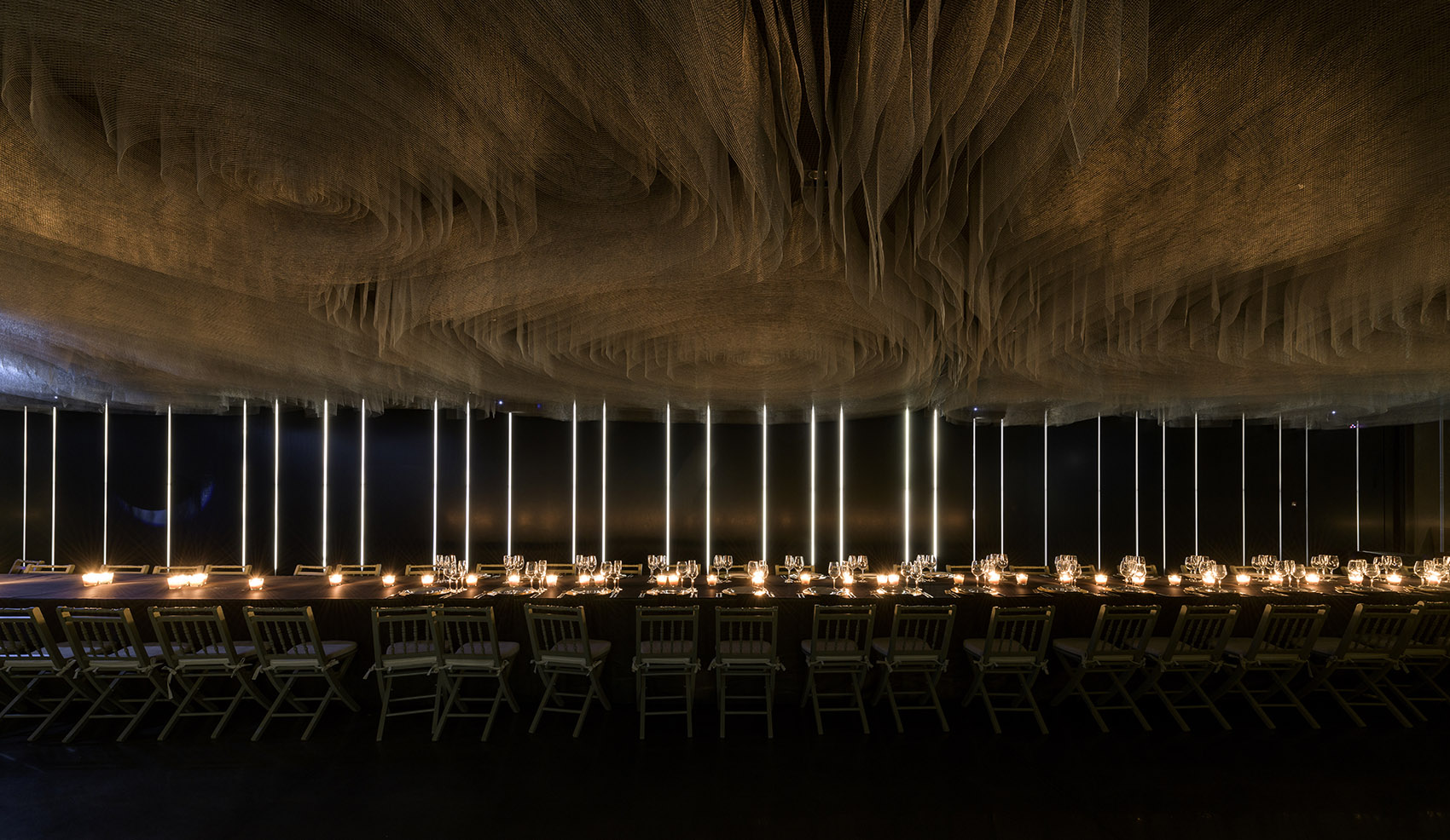 Suspended matter box, Portugal by MMVarquitectos - 谷德设计网