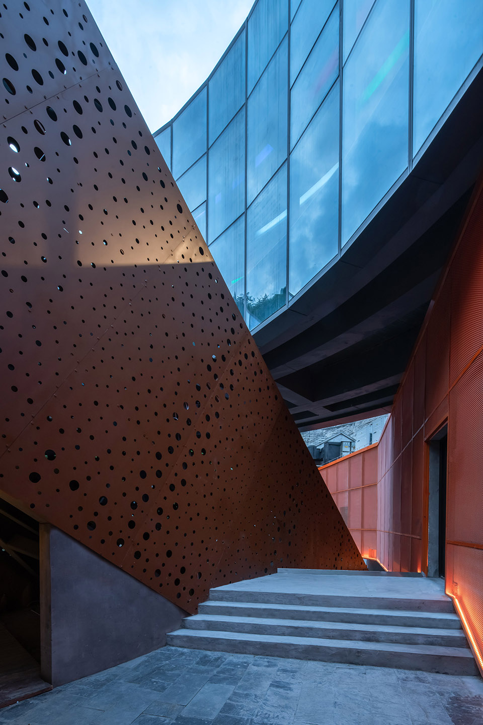 Renovation of the 809 Arsenal Relics – Hotel, China by 3andwich Design ...