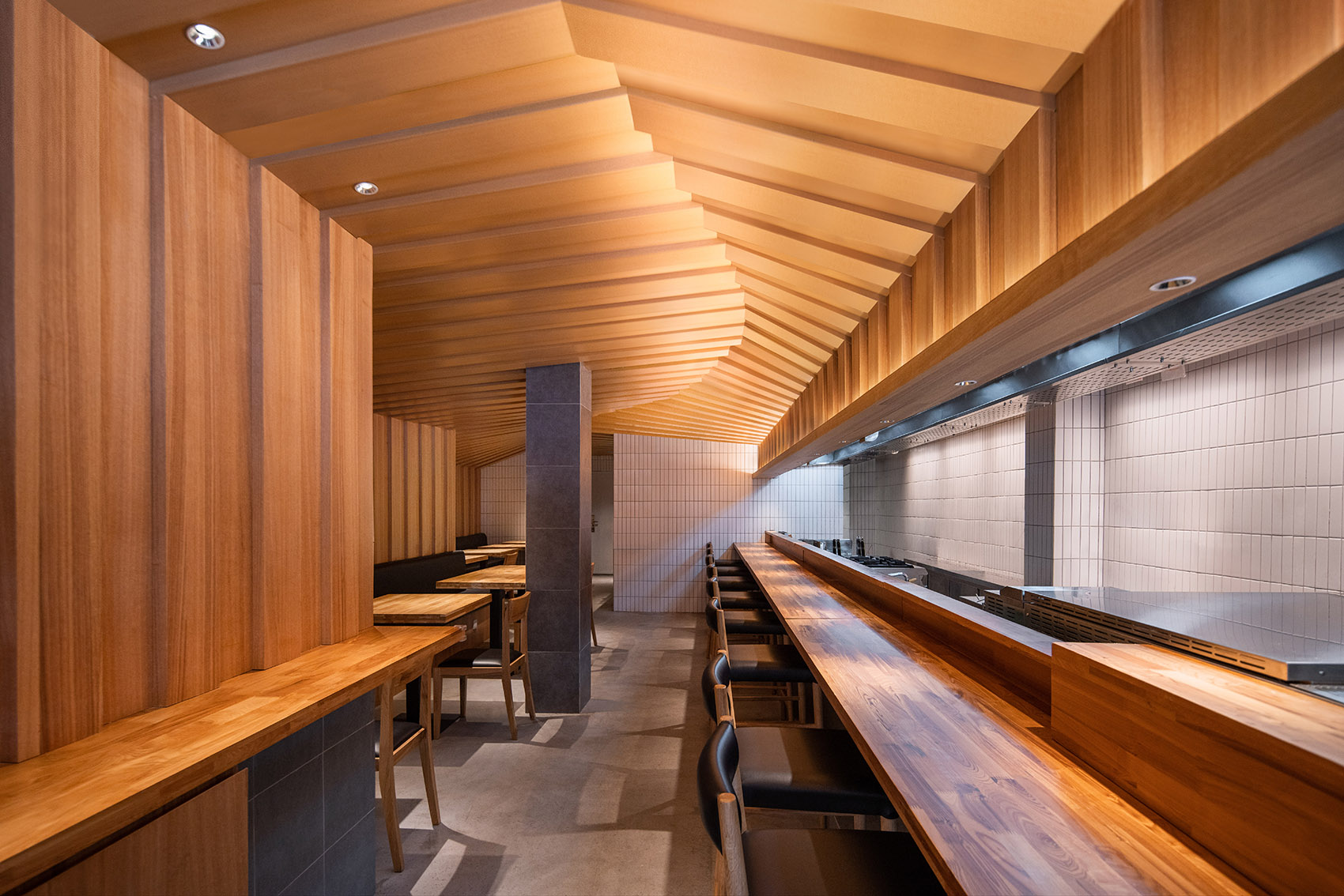 Matsuko Fast Food, Hangzhou by Tsutsumi and Associates - 谷德设计网