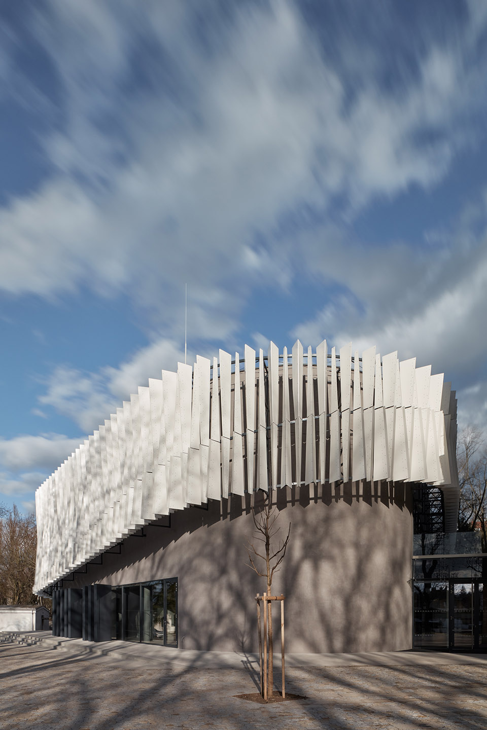 New lecture center VŠPJ by Qarta architektura - 谷德设计网