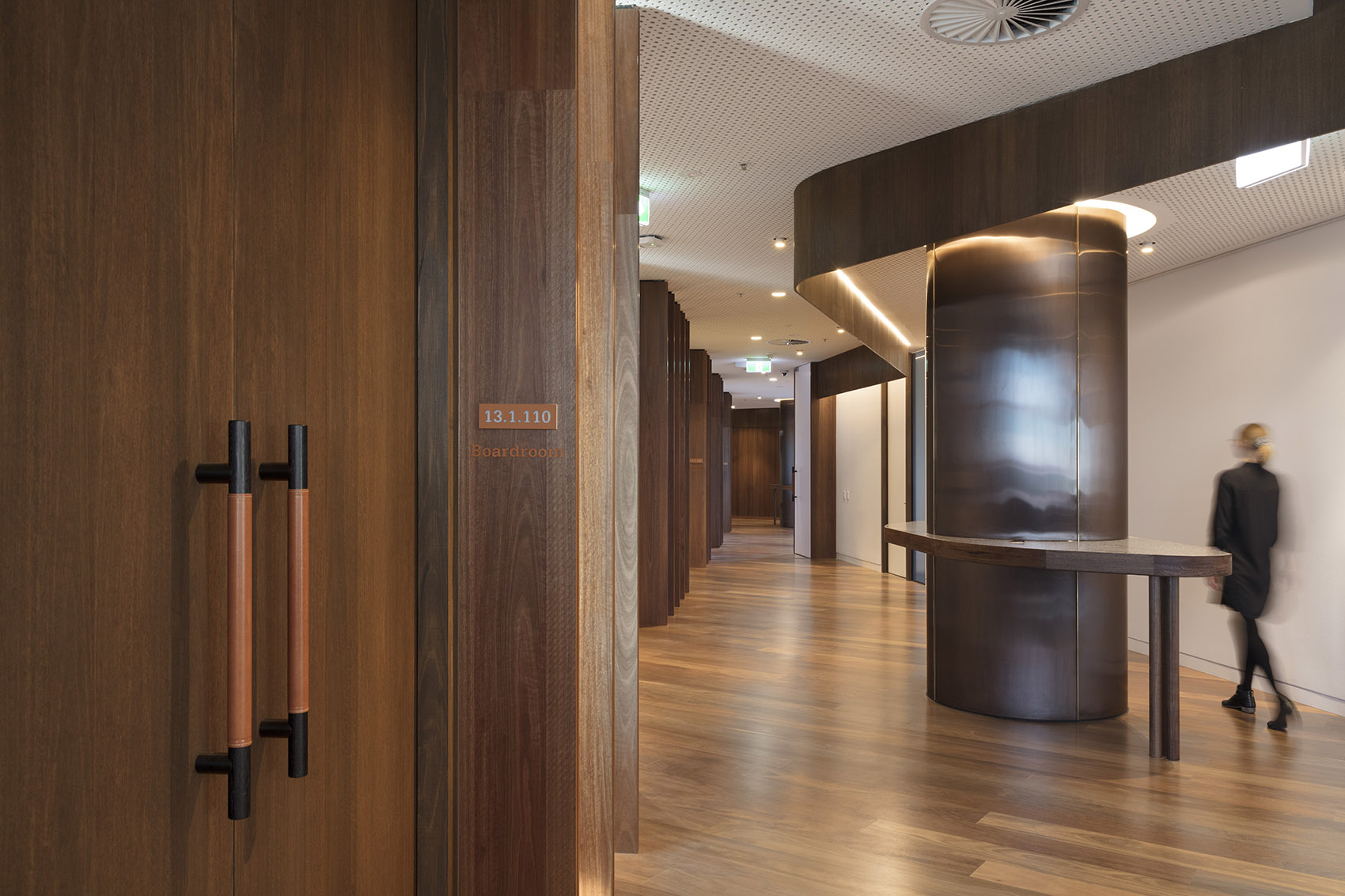 Victorian Comprehensive Cancer Centre (VCCC) Executive Workplace by ...