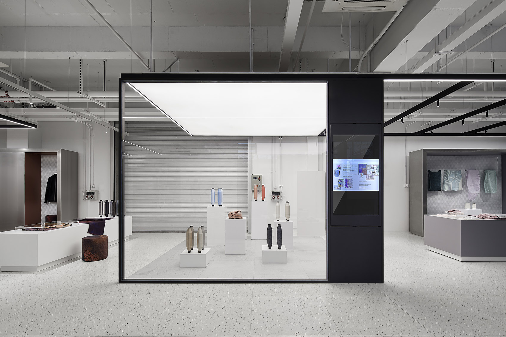 Santoni new Materials Experience Center in Shanghai by BYLU DESIGN - 谷德设计网