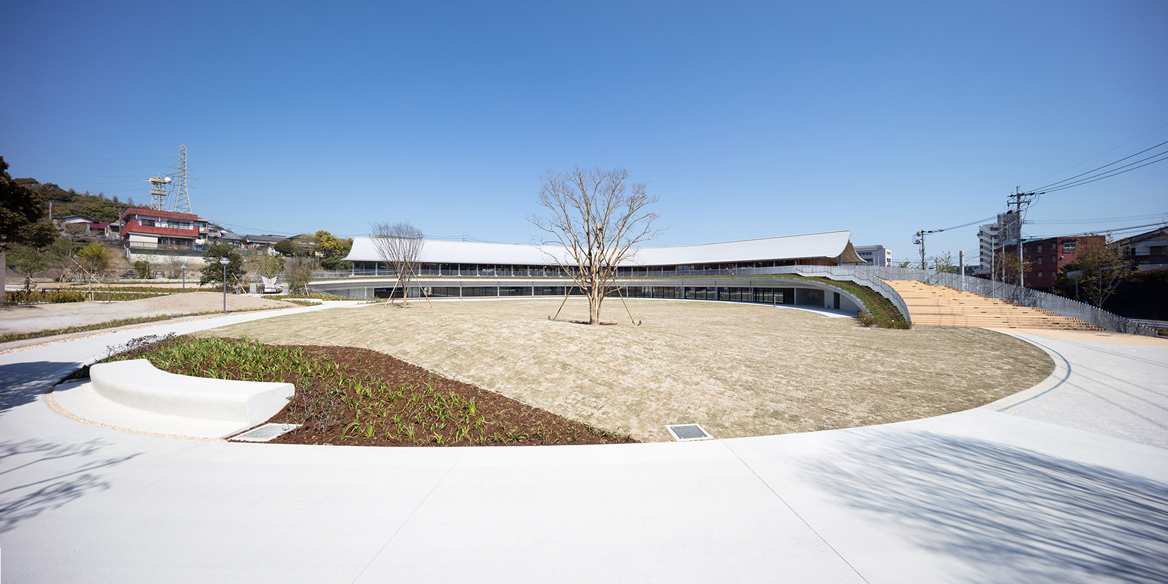 Amakusa Complex “KOKORASU” by Nikken Sekkei Ltd - 谷德设计网