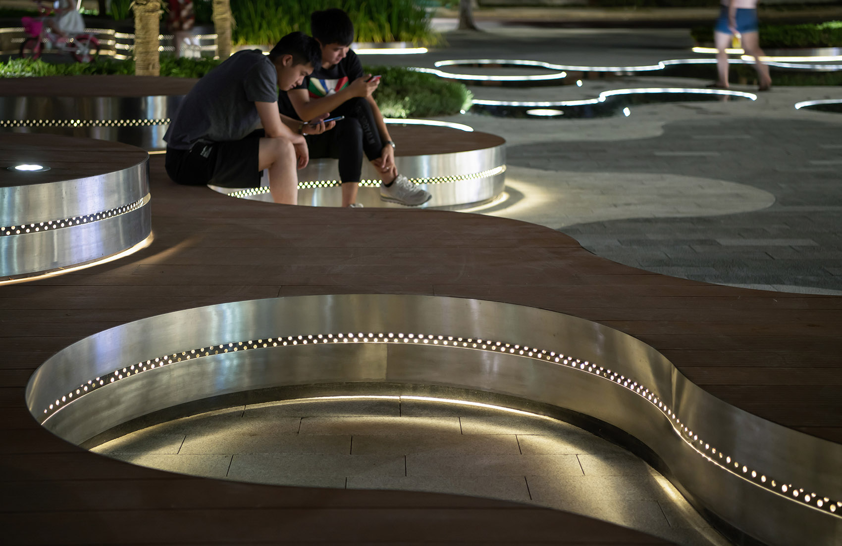 Hyperlane Chengdu, China by ASPECT Studios - 谷德设计网