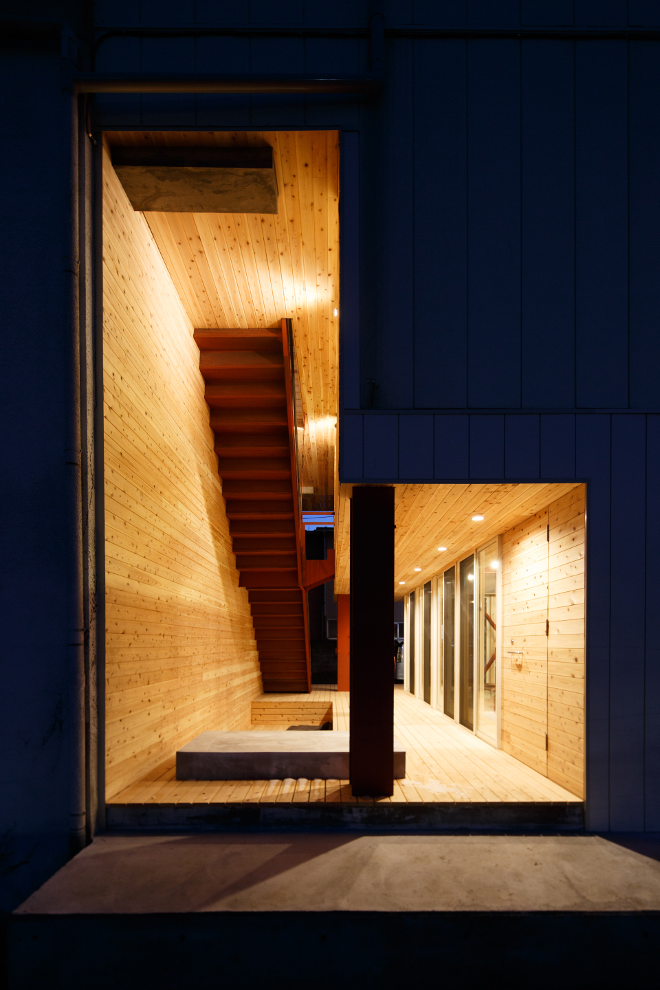 Renovation of former Fuji Ice Plant by Sakaushi Lab - 谷德设计网