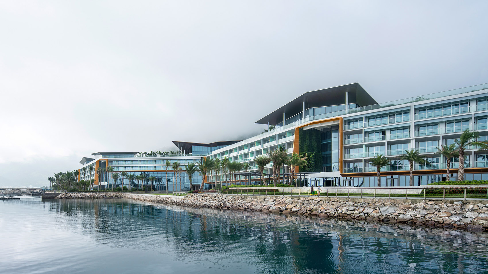 LONGCHEER YACHT CLUB, SHENZHEN, CHINA by SAOTA + ZHUBO Design Group - 谷德设计网