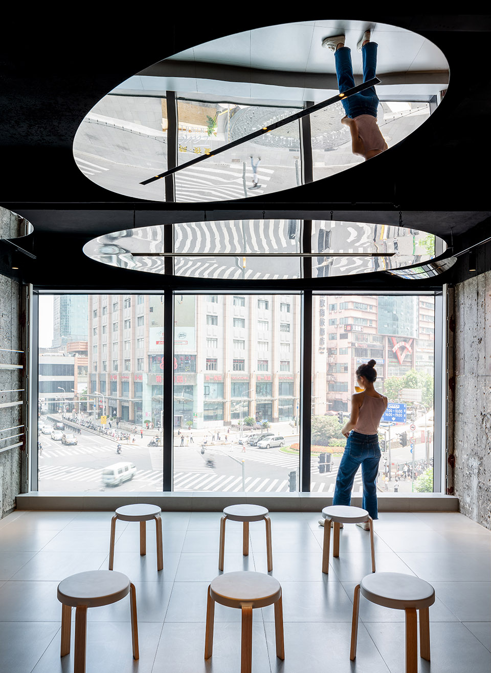 SEESAW COFFEE华润店，上海 / 保坂猛建筑都市设计事务所 - 谷德设计网