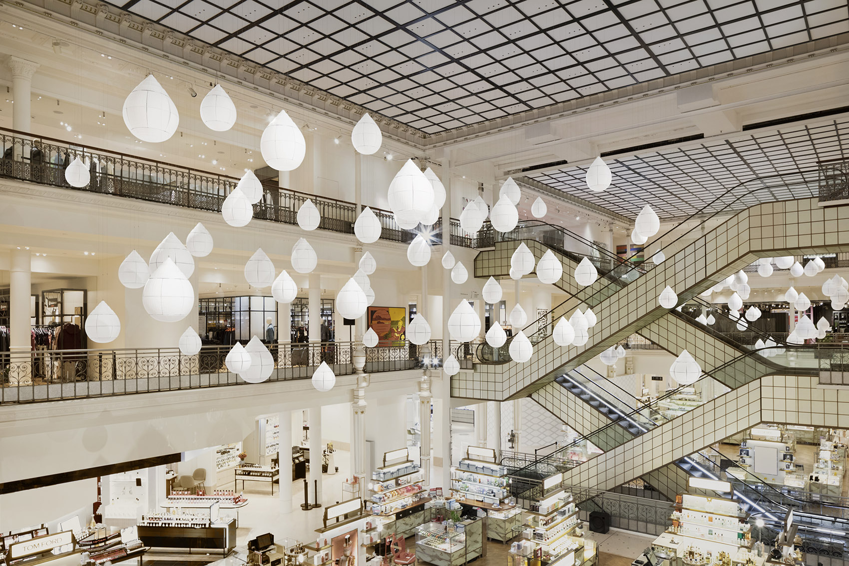 nendo’s white exhibition “ame nochi hana – rainy, later bloomy” for Le ...