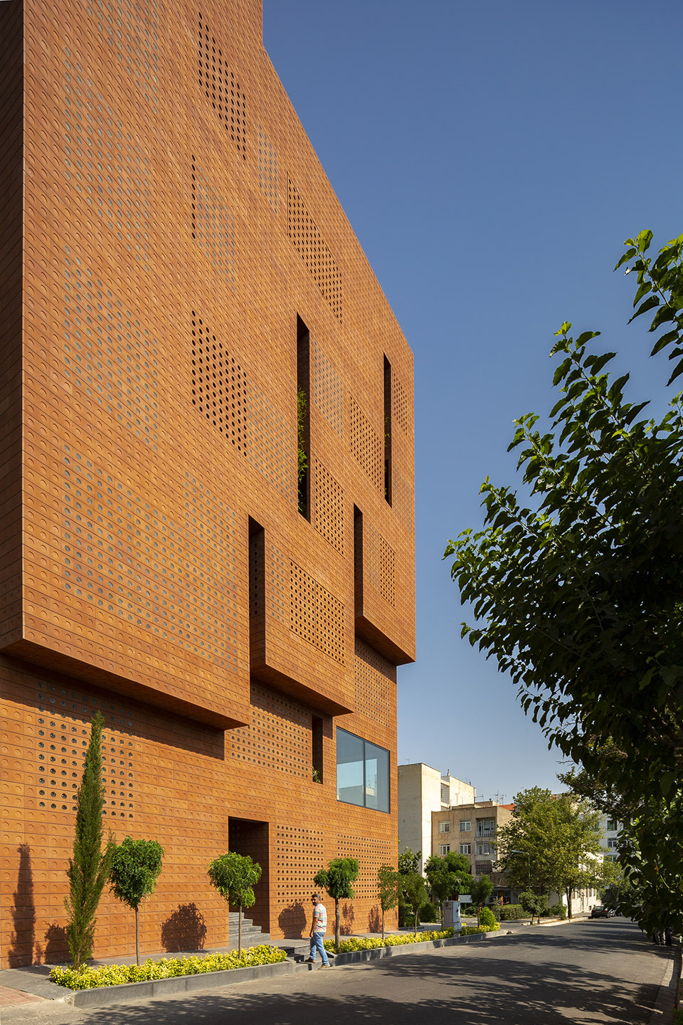 Kohan Ceram大楼，伊朗 / Hooba Design Group - 谷德设计网