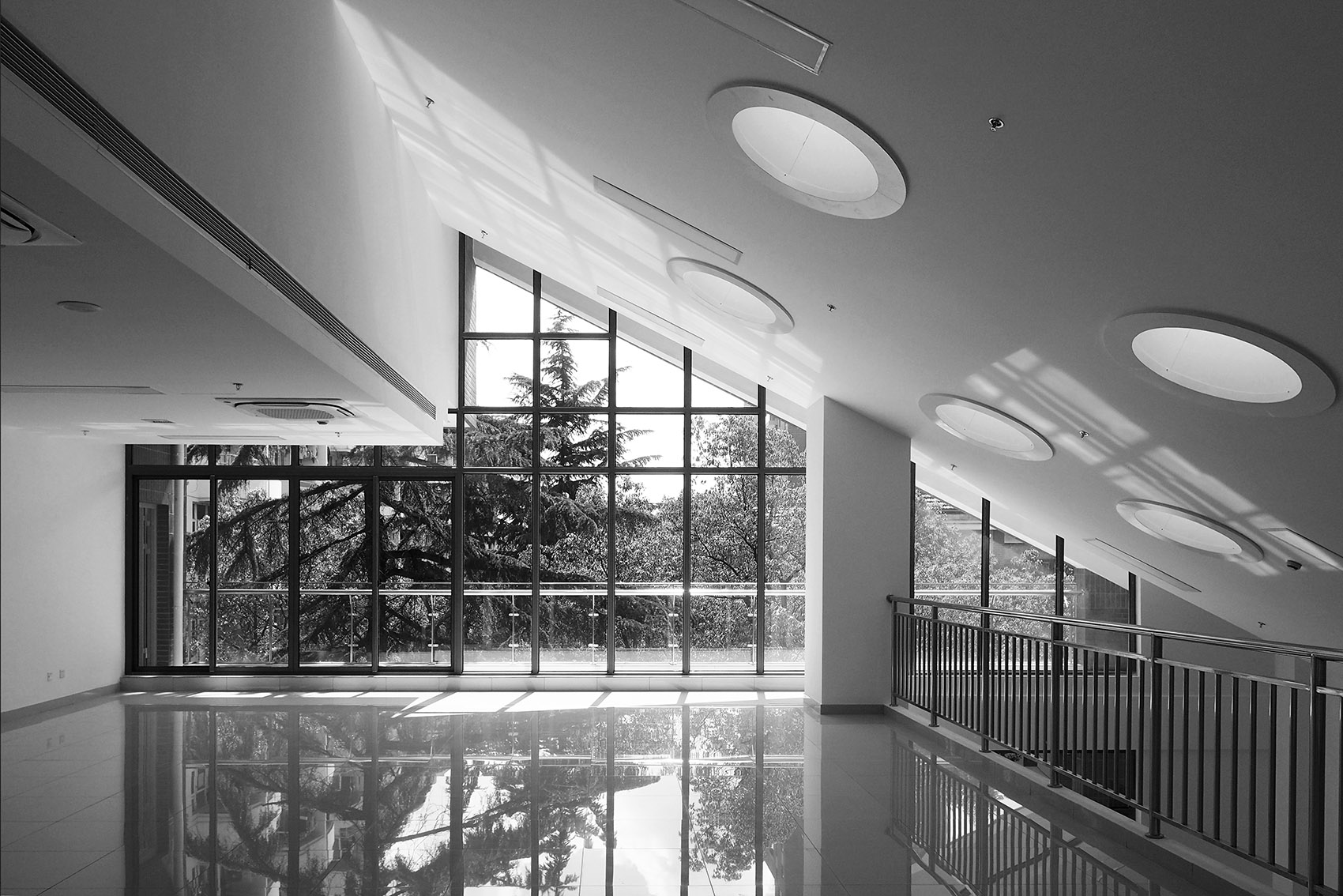 International Cooperative Education Building of University of Shanghai ...