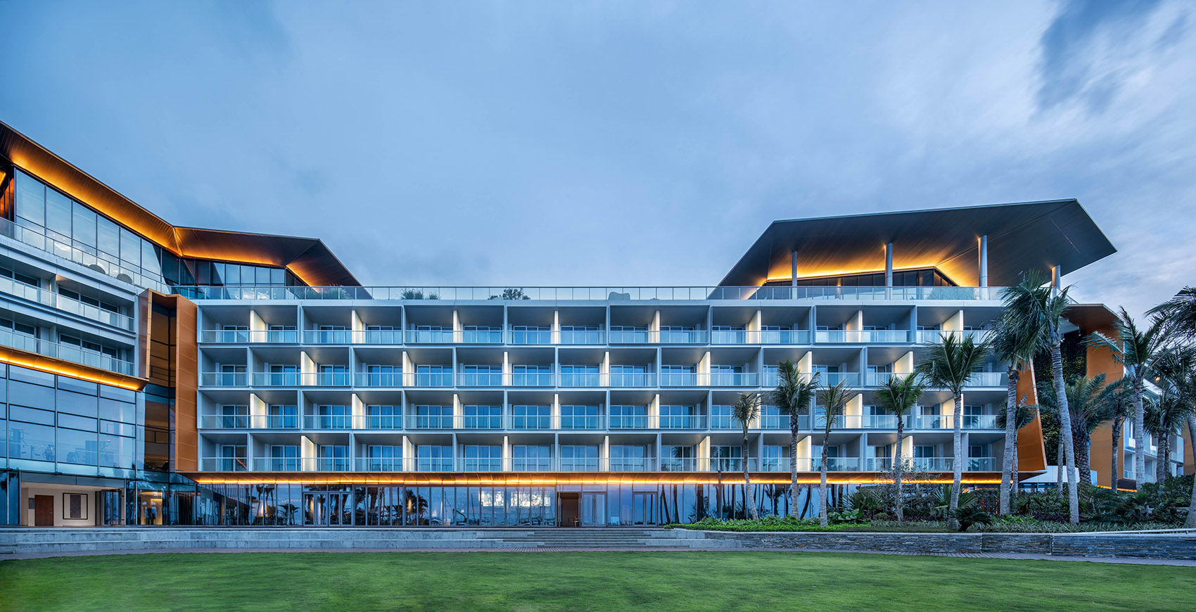 LONGCHEER YACHT CLUB, SHENZHEN, CHINA by SAOTA + ZHUBO Design Group - 谷德设计网
