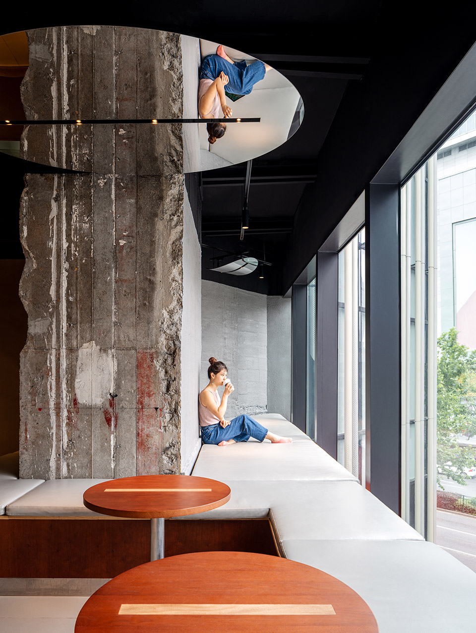SEESAW COFFEE华润店，上海 / 保坂猛建筑都市设计事务所 - 谷德设计网