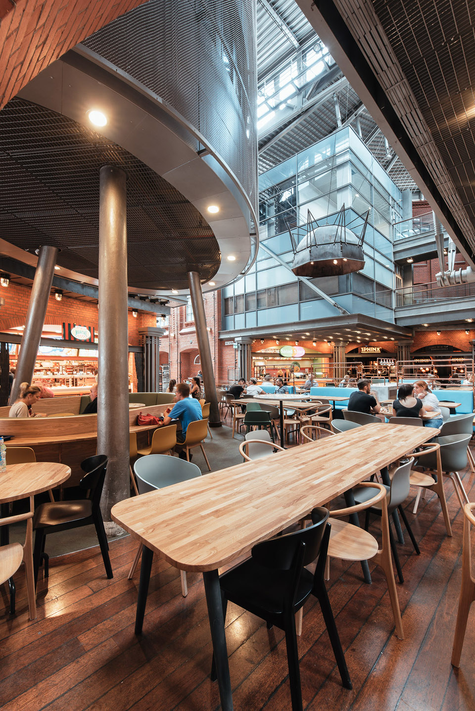 Food Court Stary Browar – Atrium by mode:lina - 谷德设计网