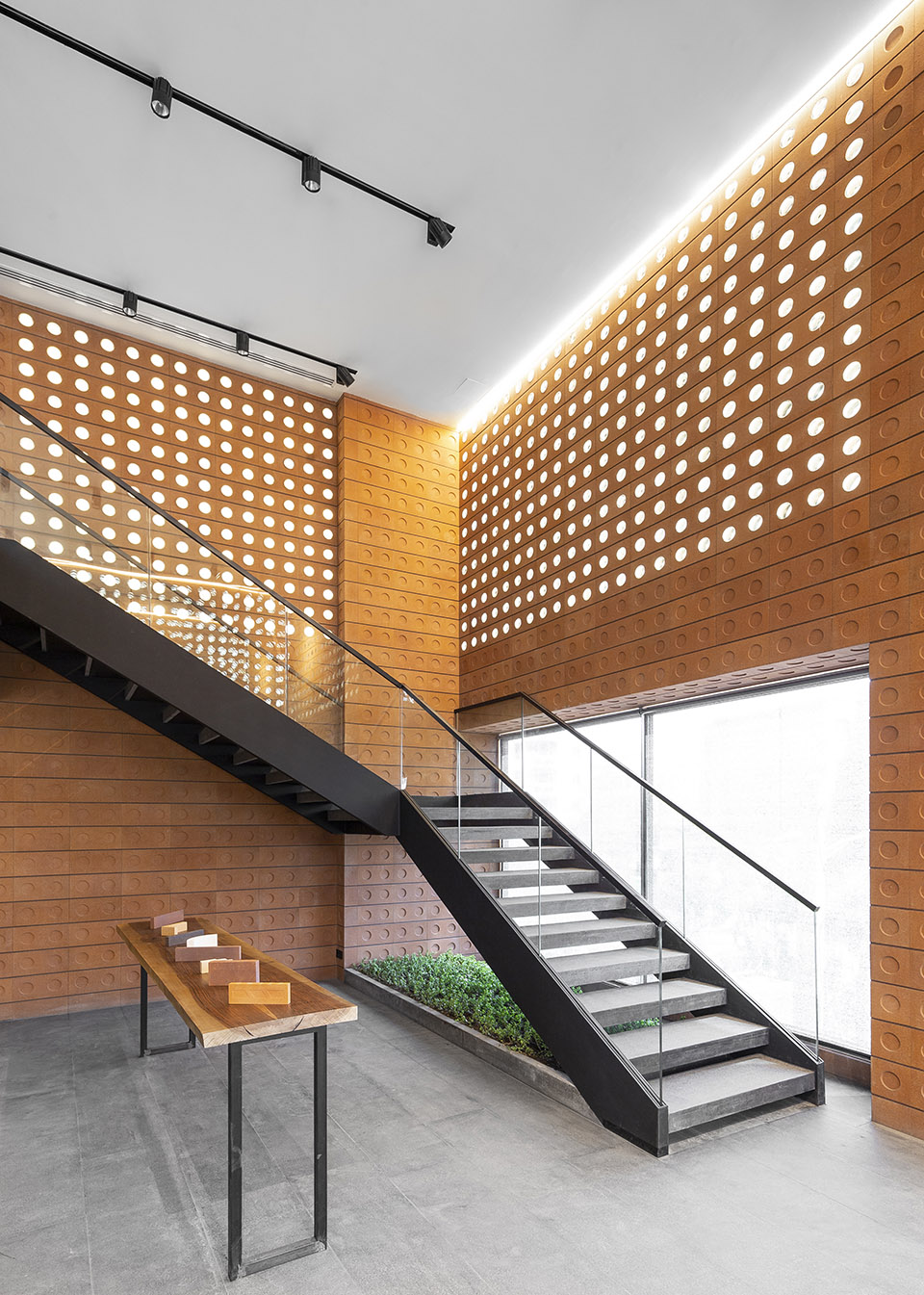 Kohan Ceram大楼，伊朗 / Hooba Design Group - 谷德设计网