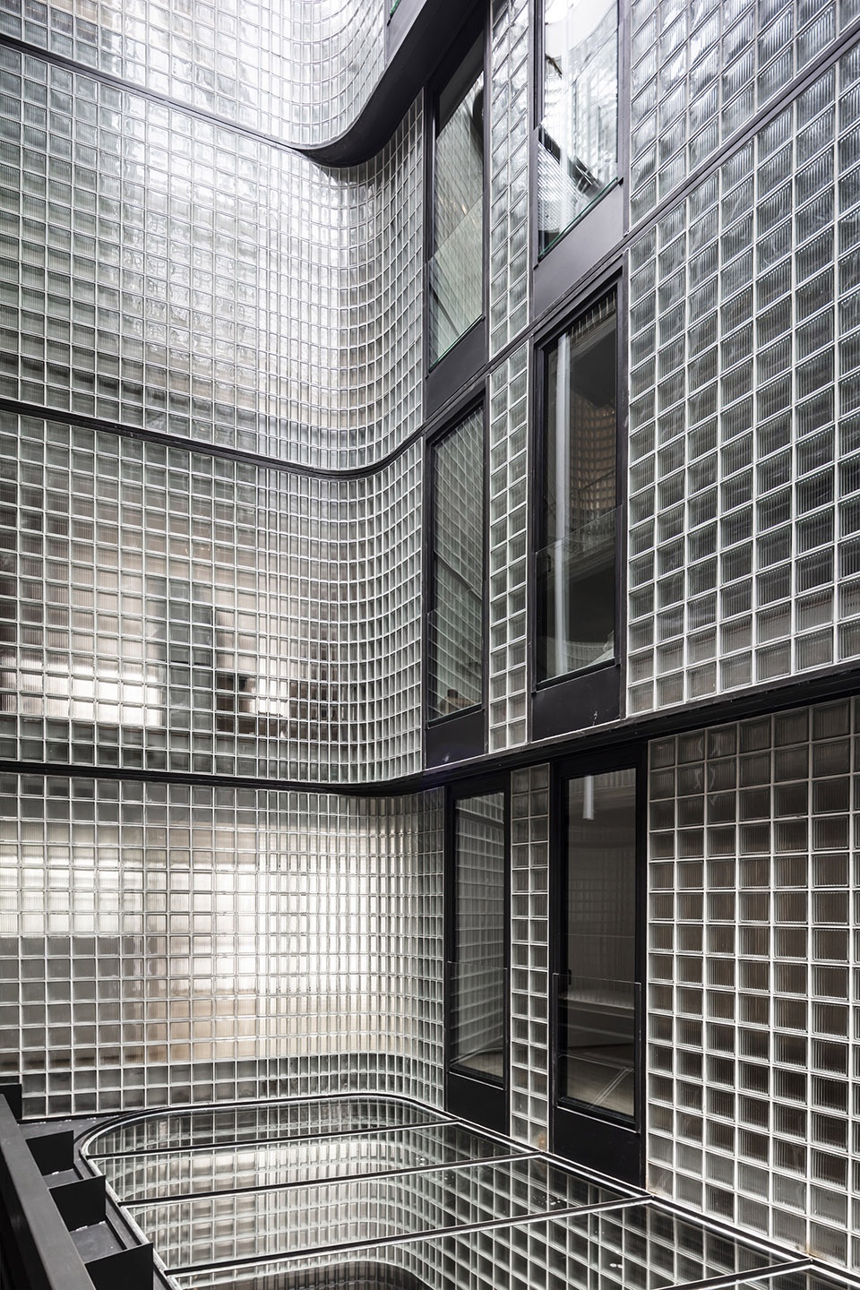 SANTA CLARA Building, Spain by Lagula Arquitectes - 谷德设计网