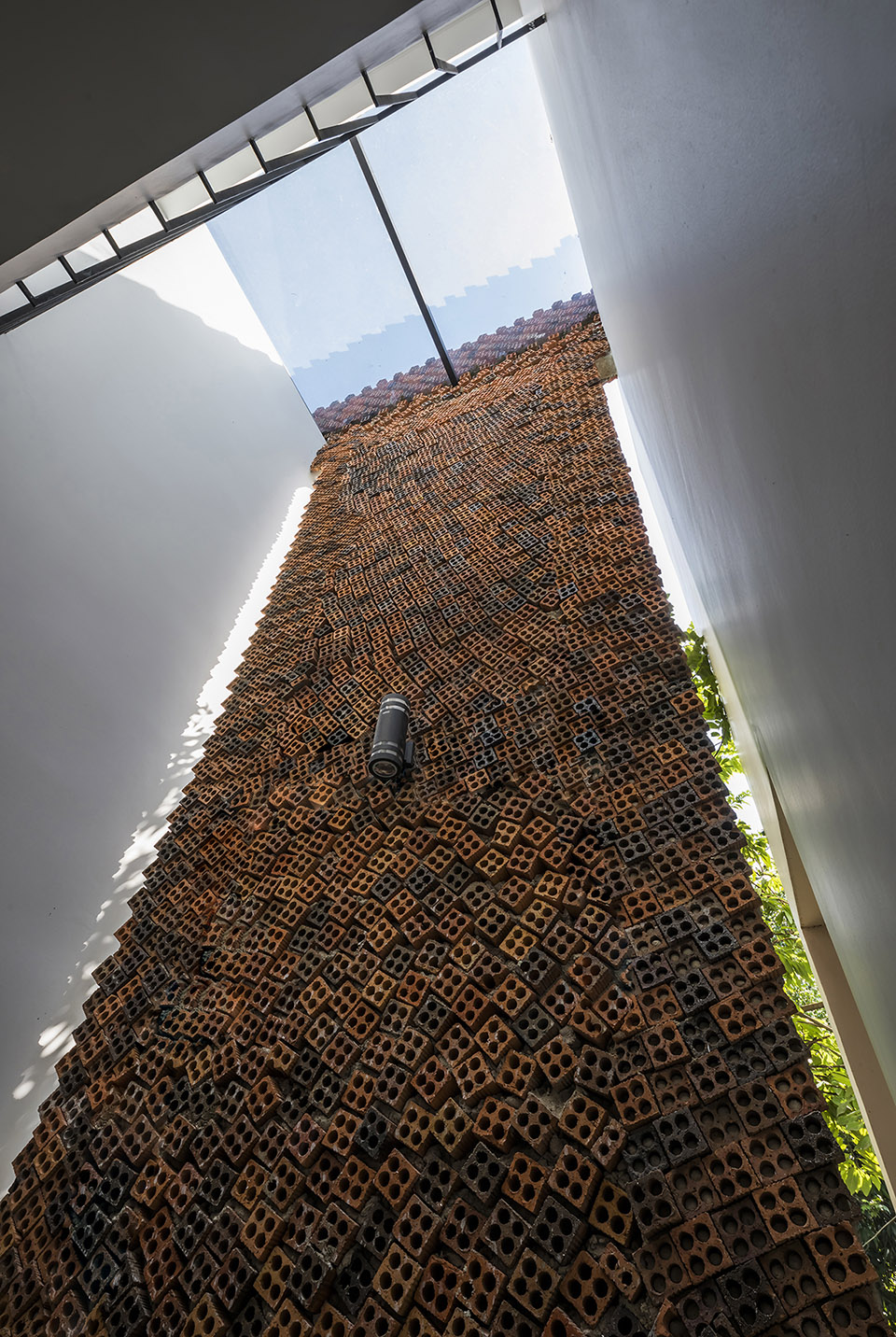 Wall House by CTA｜Creative Architects - 谷德设计网