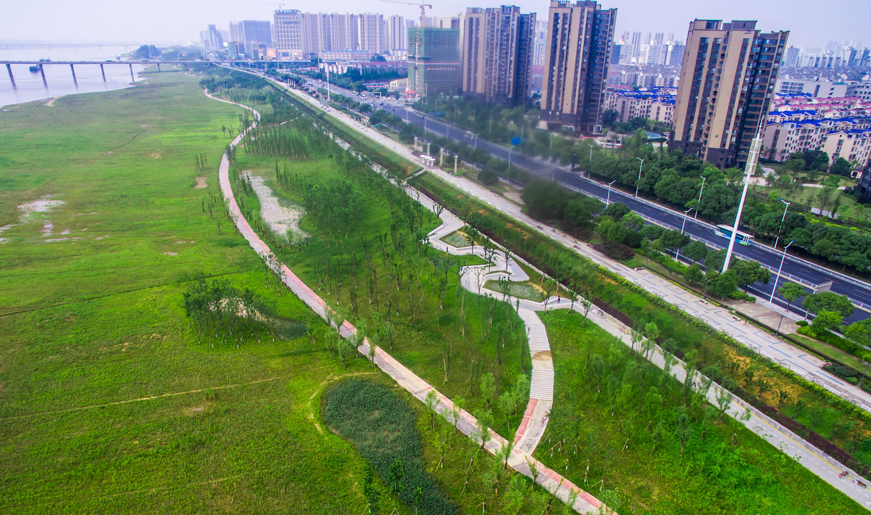 Marshland Park along Xiangjiang River, Changsha by L&A Design - 谷德设计网