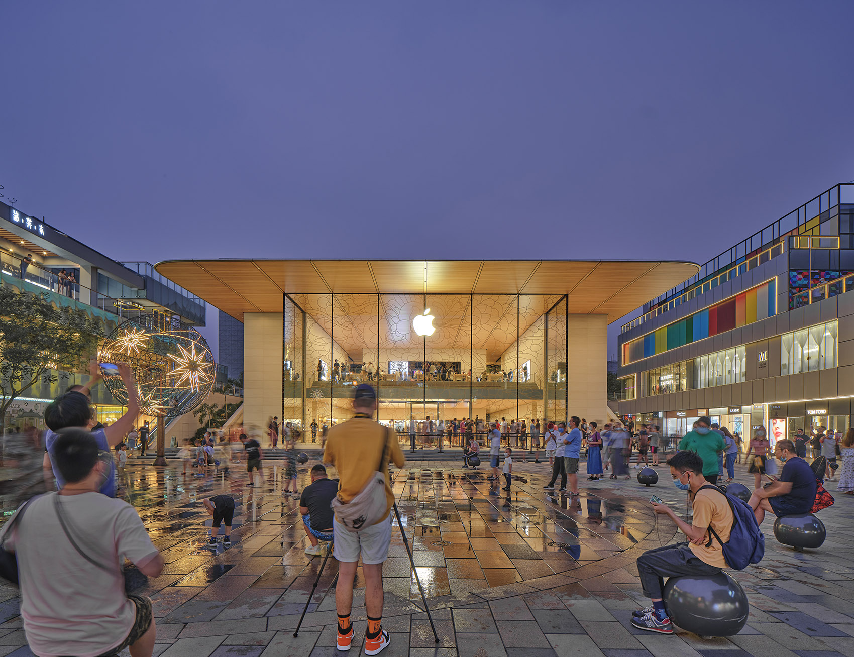 Apple Store, Sanlitun, Beijing by Foster + Partners - 谷德设计网 Apple Store, Sanlitun, Beijing by Foster + Partners - 谷德设计网