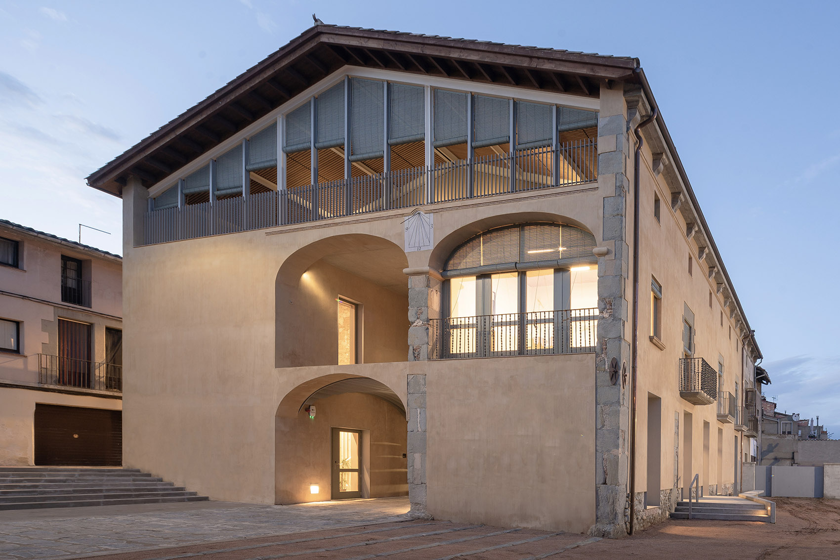 Rehabilitation Project of “EL MALLOL” Building by Carles Crosas +SOG ...