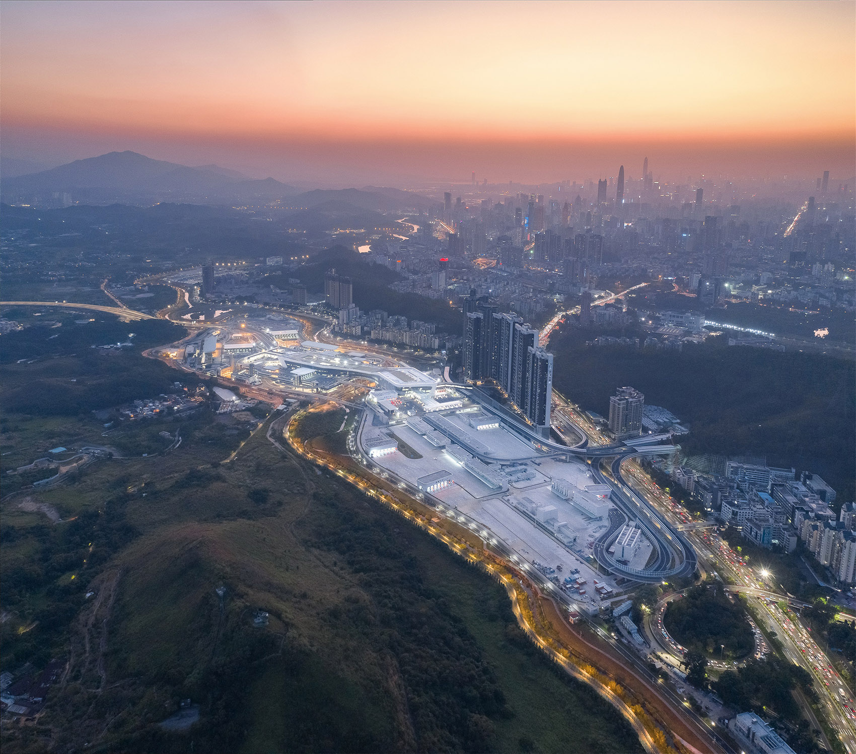 Shenzhen Liantang Port, China by CAPOL INTERNATIONAL & ASSOCIATES - 谷德设计网