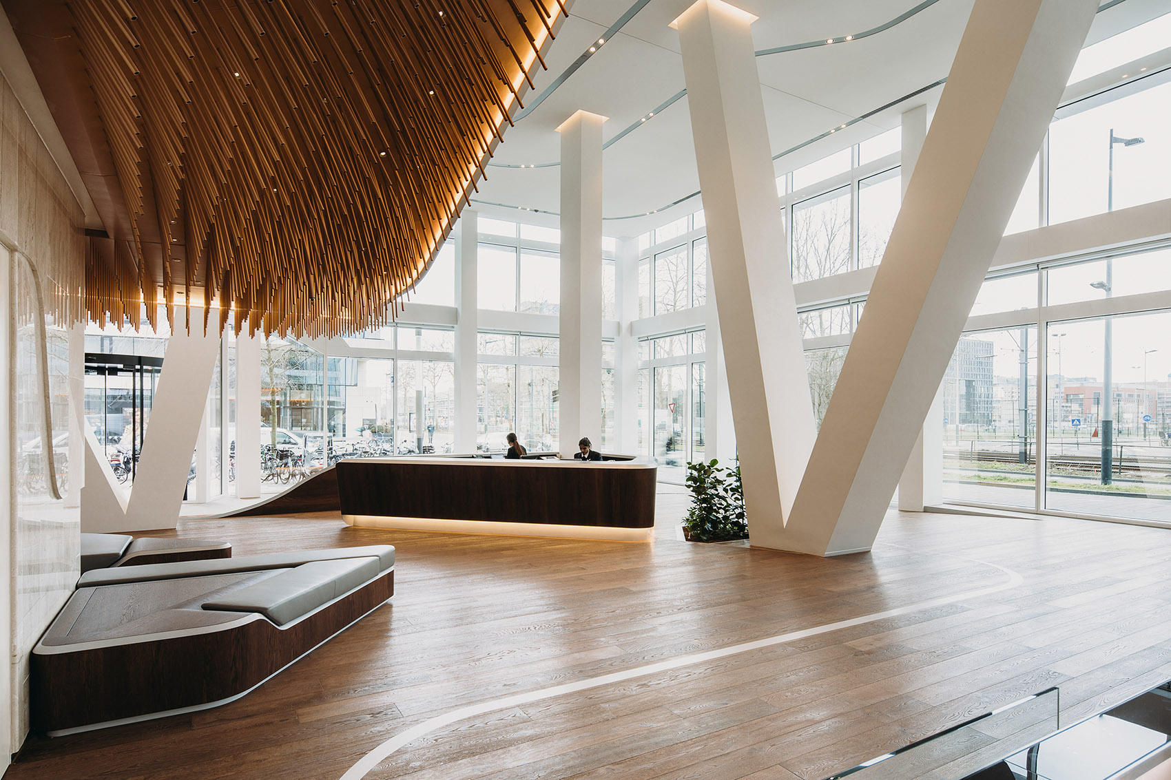 UNStudio Tower Lobby Interior remodeling by UNStudio - 谷德设计网