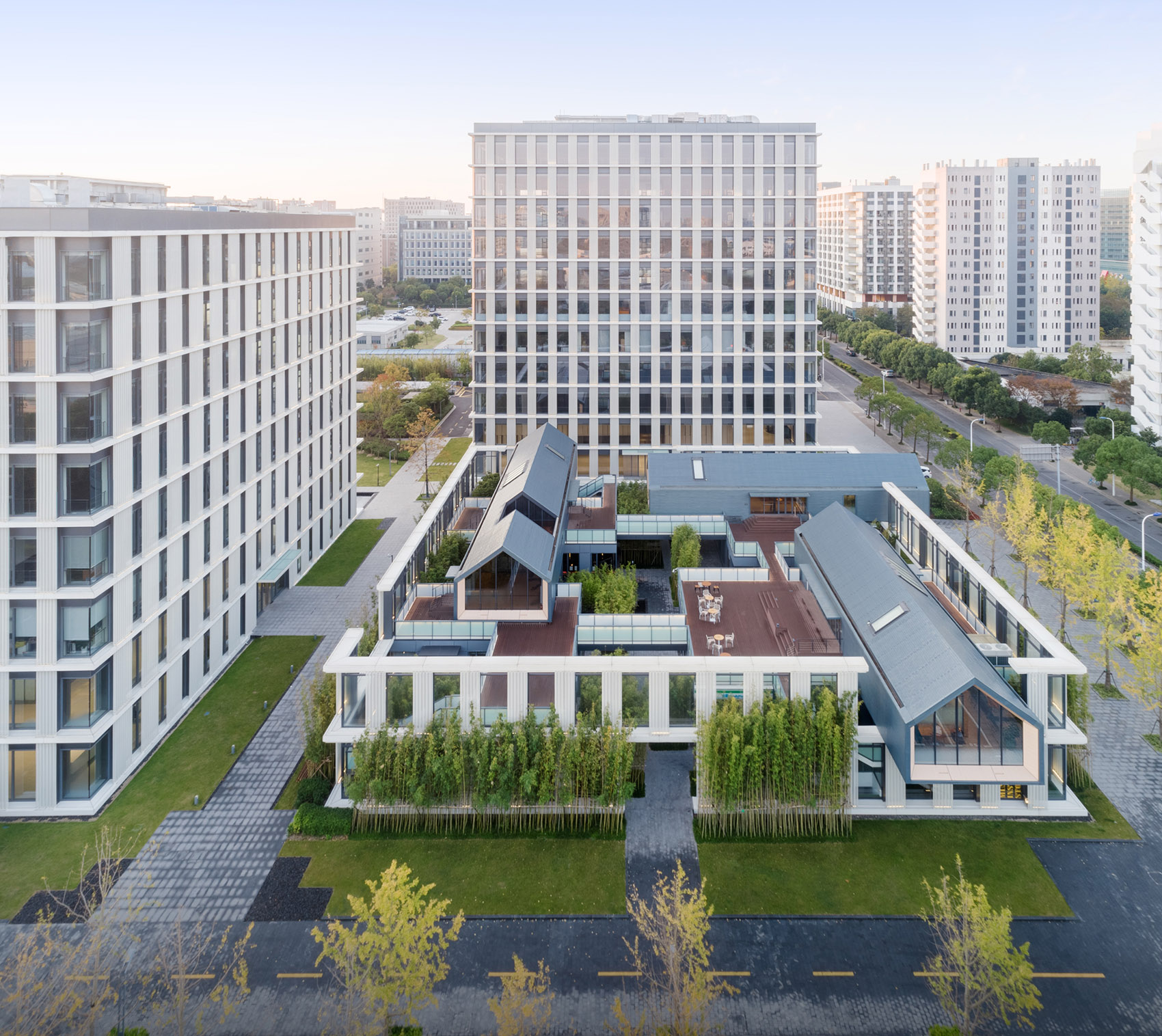 Zhangrun Office Buildings, Shanghai, China by Scenic Architecture ...