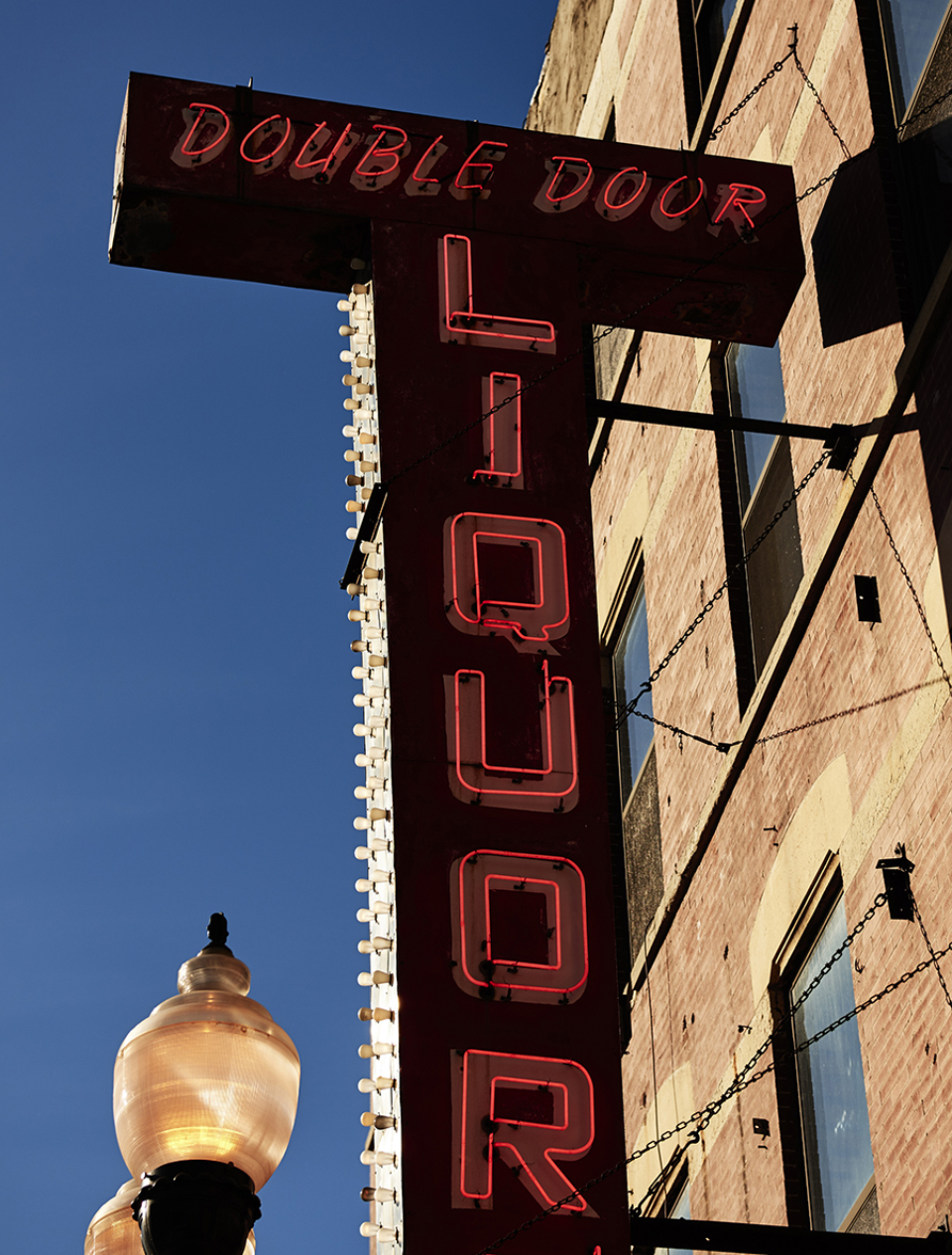 The Robey by Nicolas Schuybroek Architects + Marc Merckx Interiors - 谷德设计网