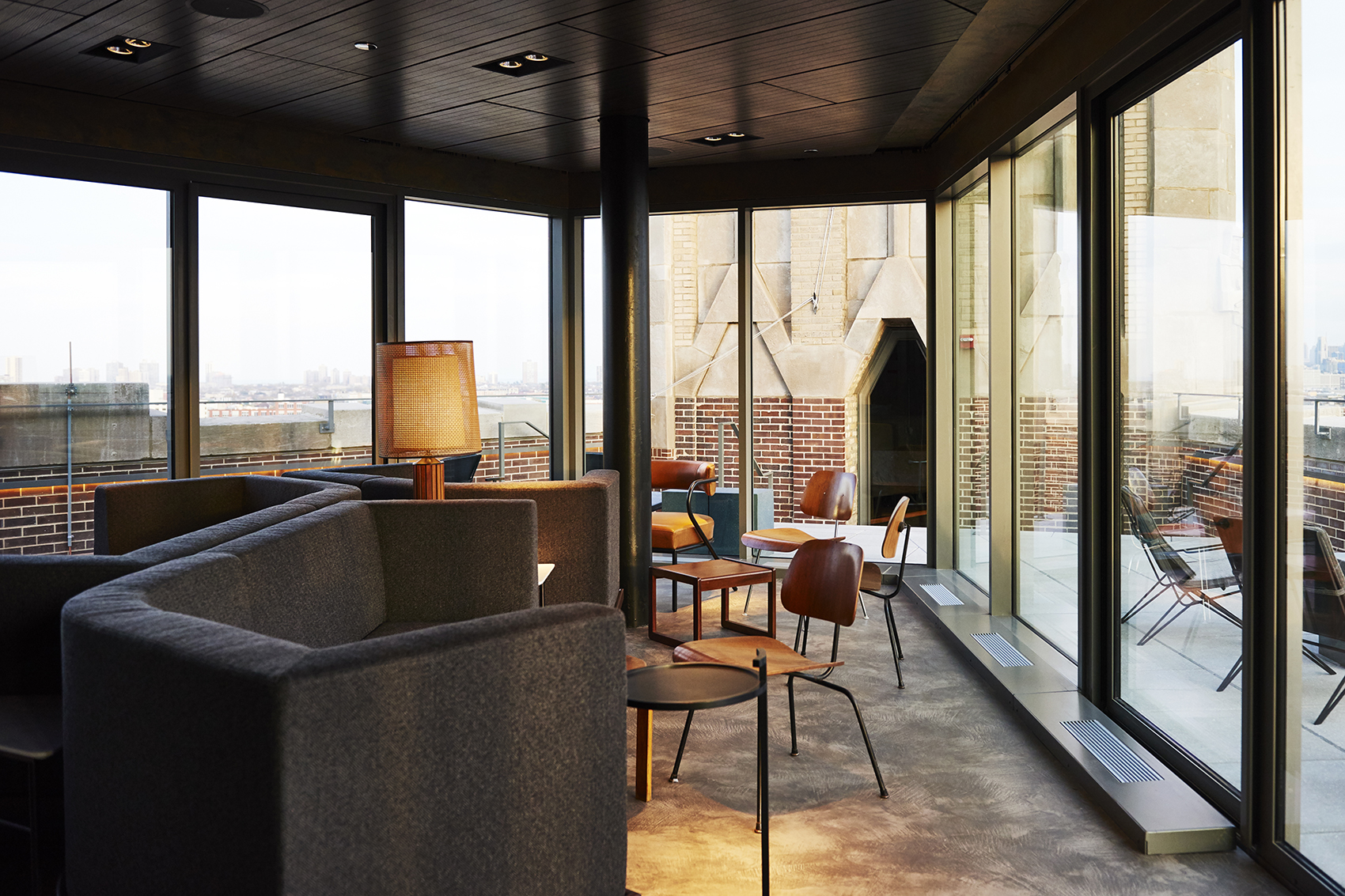 The Robey by Nicolas Schuybroek Architects + Marc Merckx Interiors - 谷德设计网