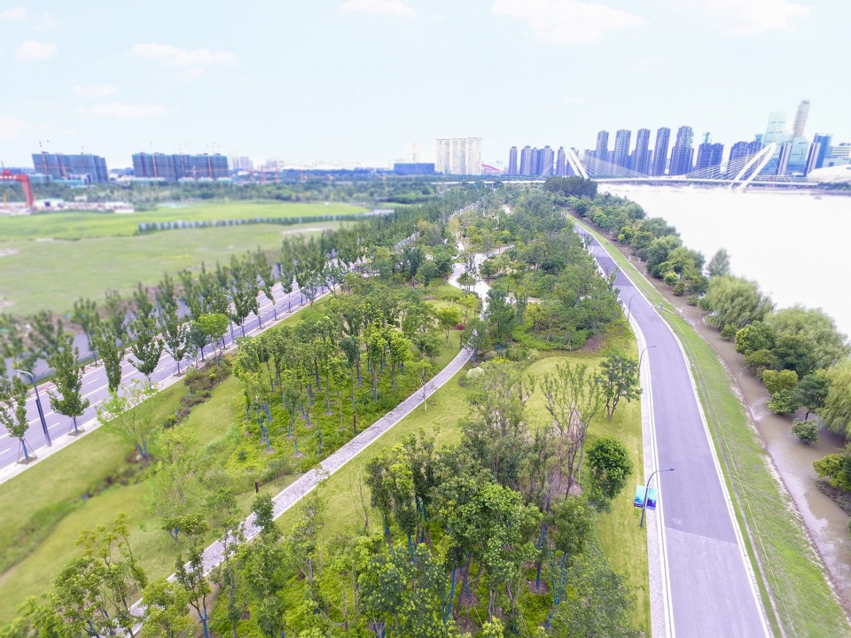 Singapore-Nanjing Eco Hi-Tech Island Waterfront Scenic Belt, China by ...
