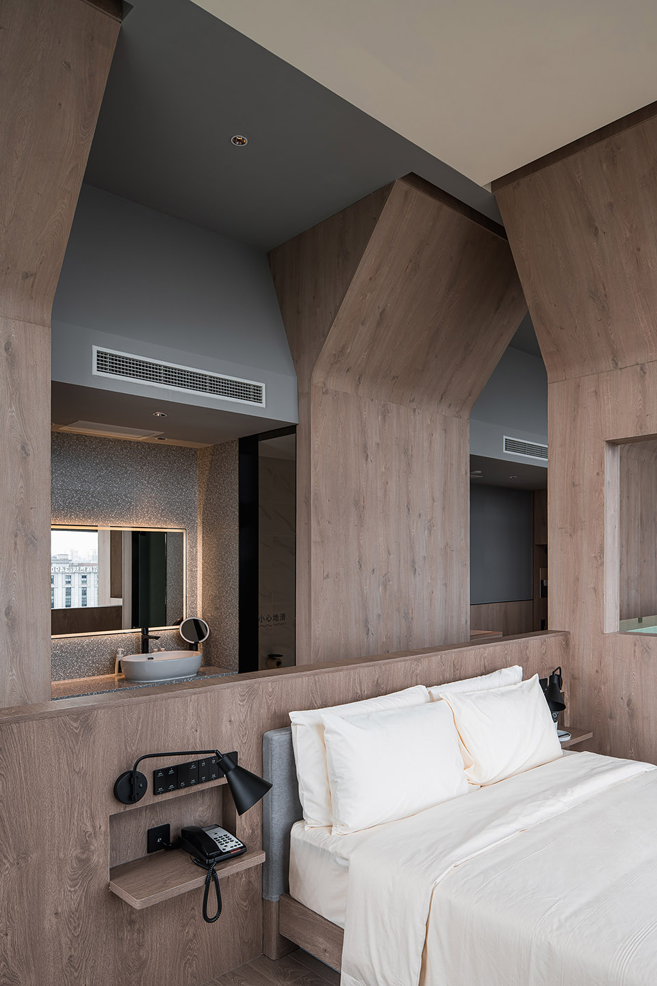 Atour S Hotel, China by BEHIVE Architects - 谷德设计网