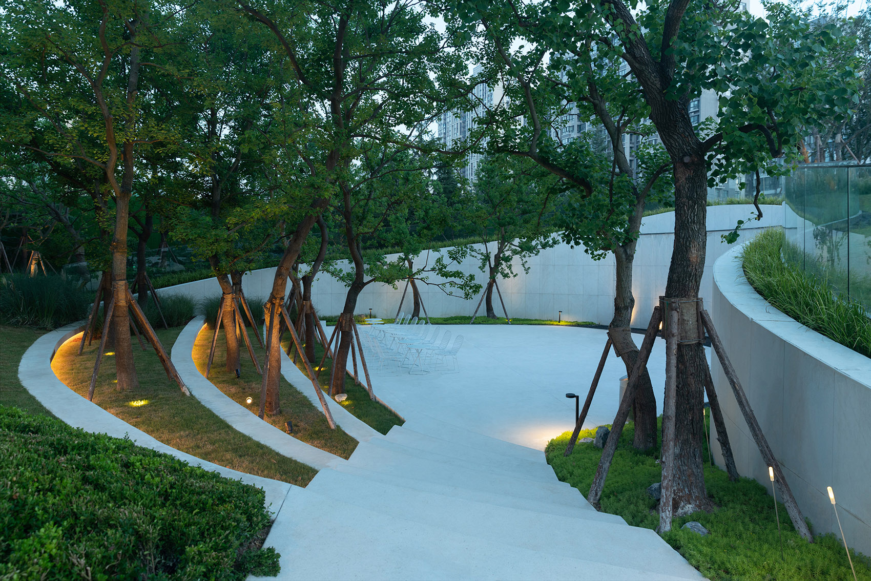 Vanke Boulevard in Zhengzhou, China by A&N landscape Design - 谷德设计网