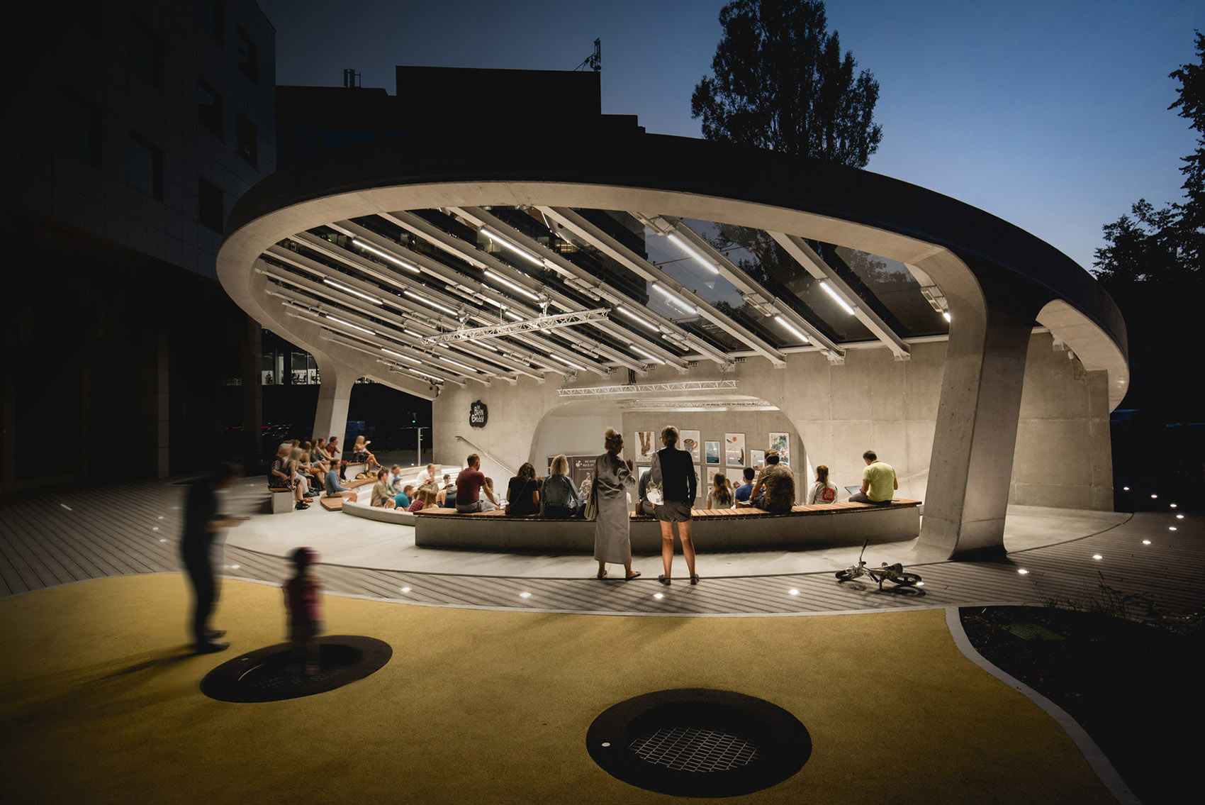Brain Embassy Amphitheatre by mode:lina - 谷德设计网