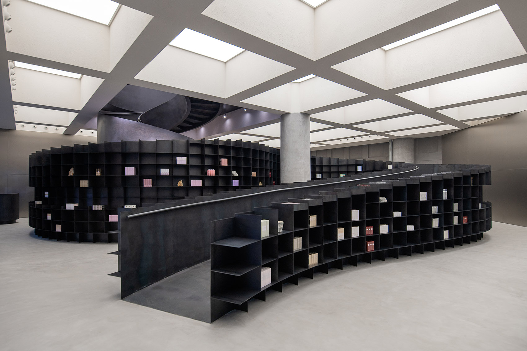 HARMAY cosmetics retail store, ChengDu by AIM Architecture - 谷德设计网
