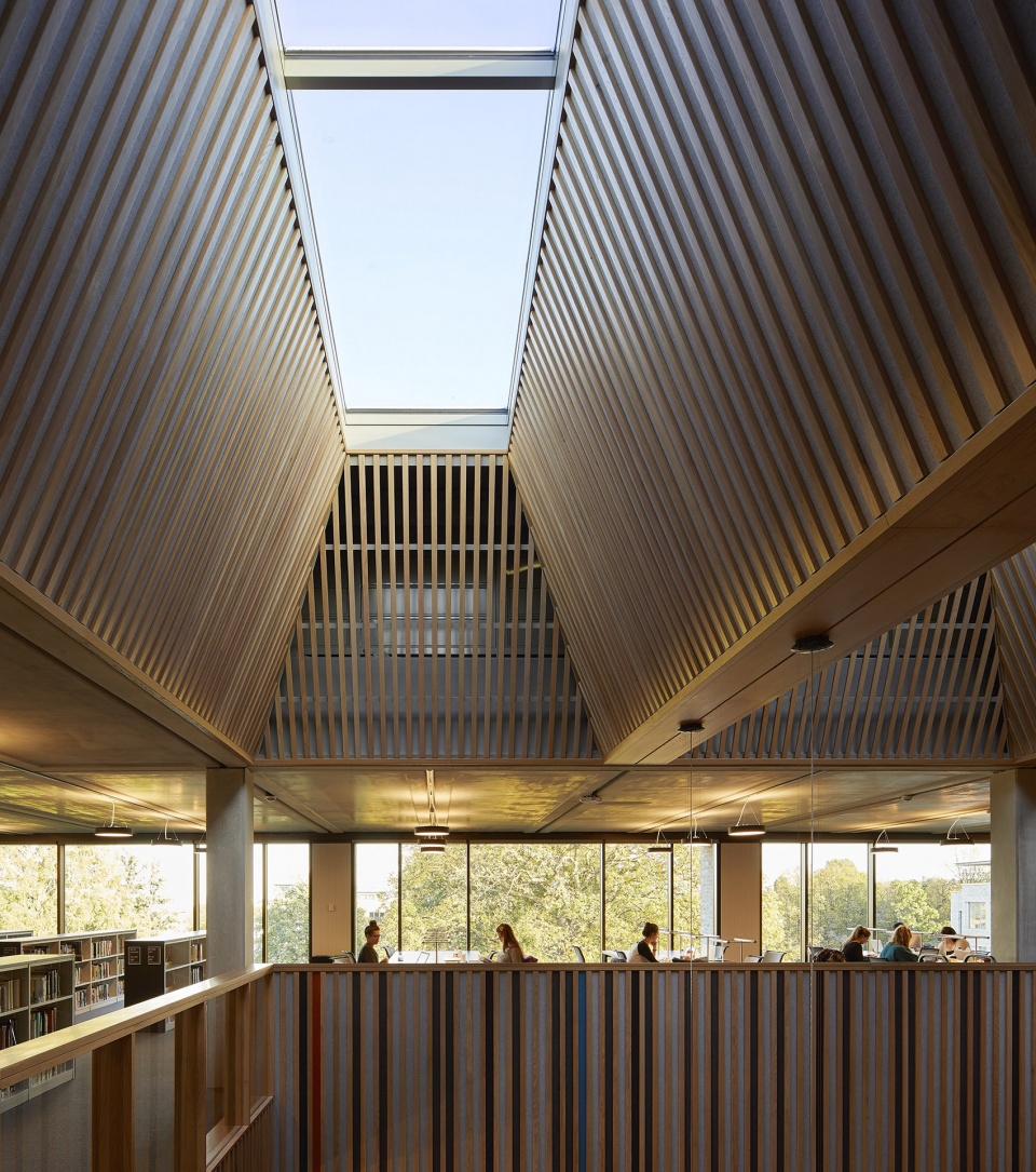 University of Roehampton Library by Feilden Clegg Bradley Studios - 谷德设计网