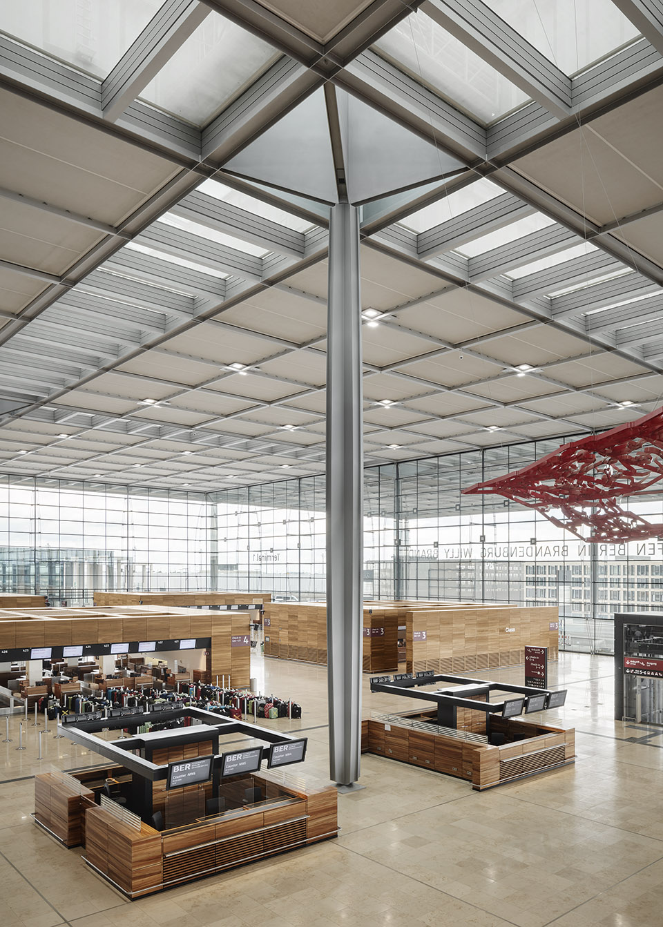 Ready for Take-off：Air traffic starting at BER by gmp - 谷德设计网