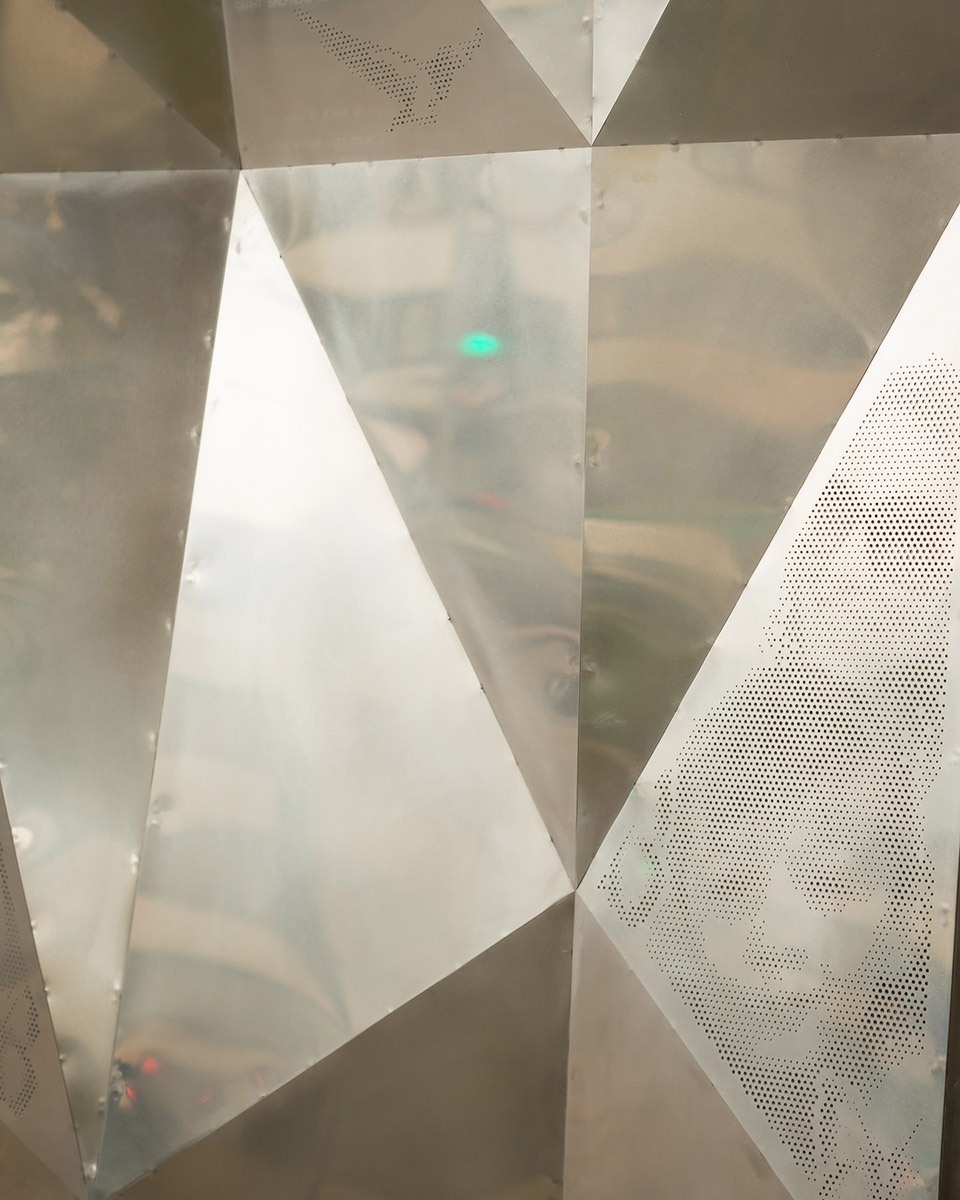 The Happenstance Archway by ALTER & COMPANY - 谷德设计网