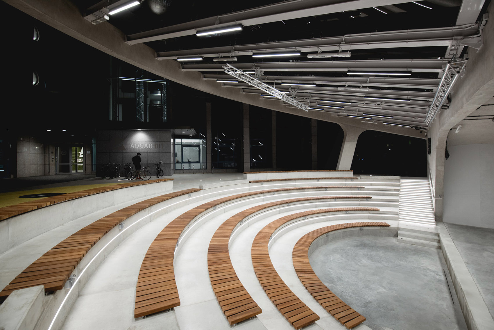 Brain Embassy Amphitheatre by mode:lina - 谷德设计网