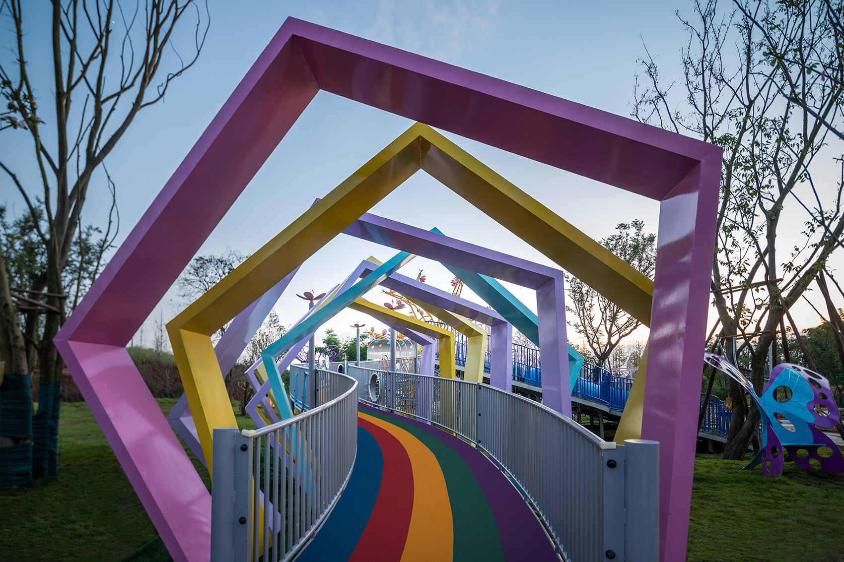 Newhope Real Estate Seed Park, China by BSED - 谷德设计网