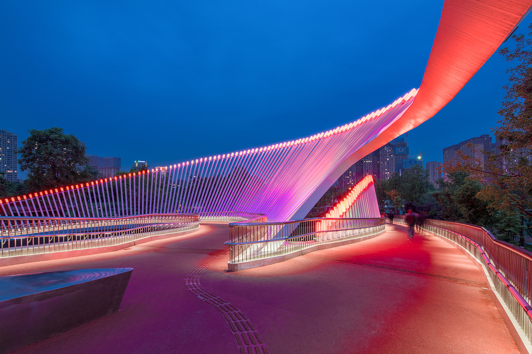 Ruyi Bridge, China by ZZHK - 谷德设计网