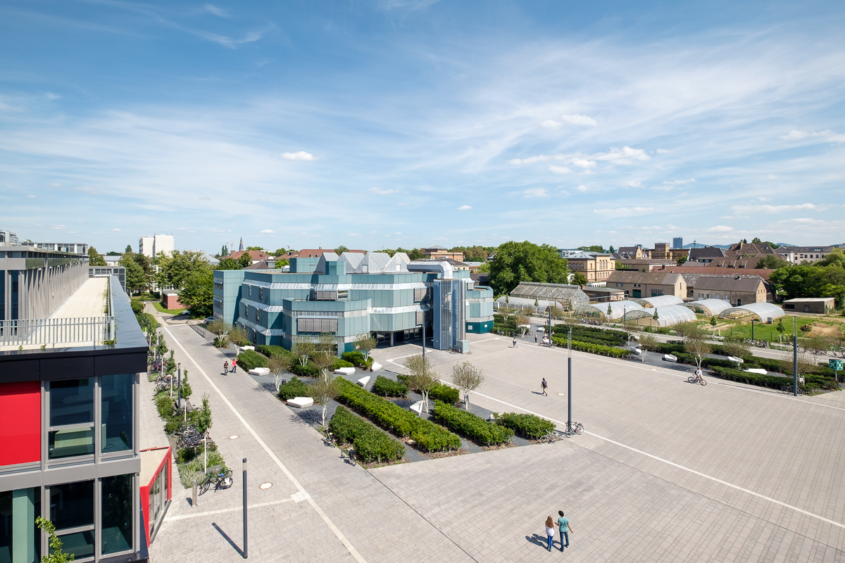University campus open spaces Poppelsdorf by SINAI - 谷德设计网