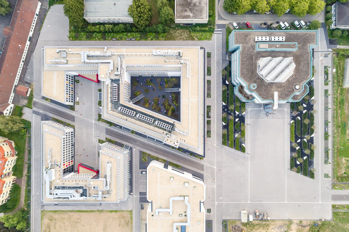 University campus open spaces Poppelsdorf by SINAI - 谷德设计网