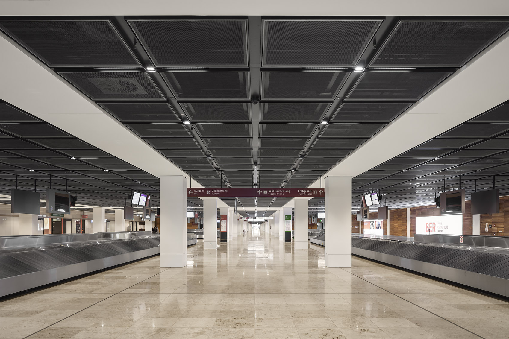 Ready for Take-off：Air traffic starting at BER by gmp - 谷德设计网