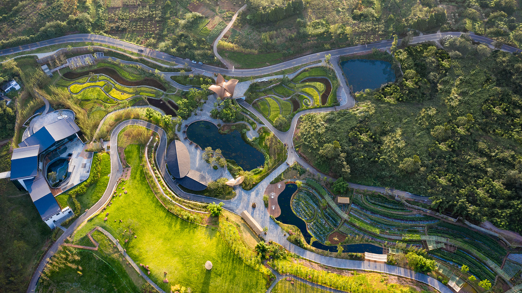 Newhope Real Estate Seed Park, China by BSED - 谷德设计网