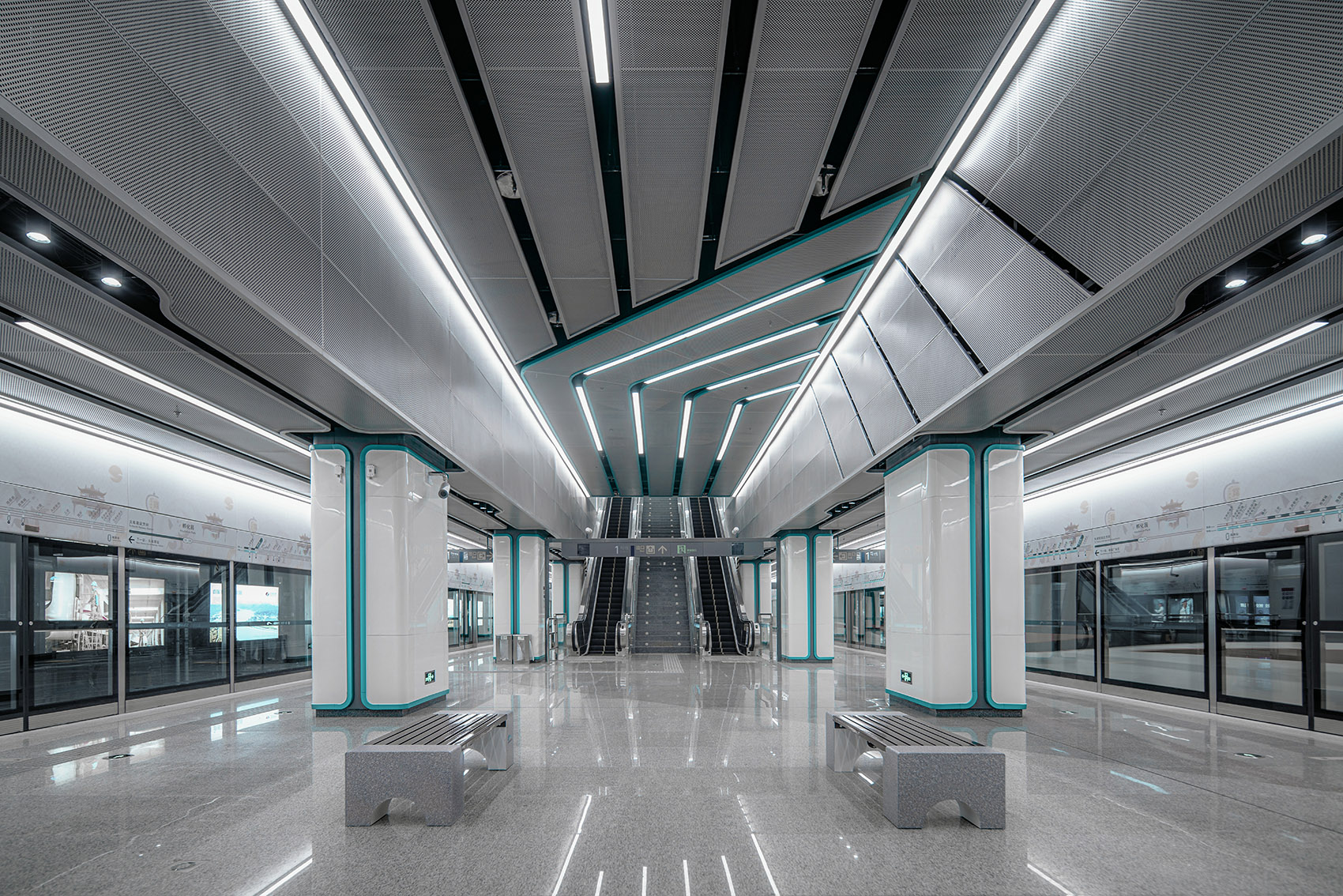 Chengdu Metro Line 18, China by J&A - 谷德设计网