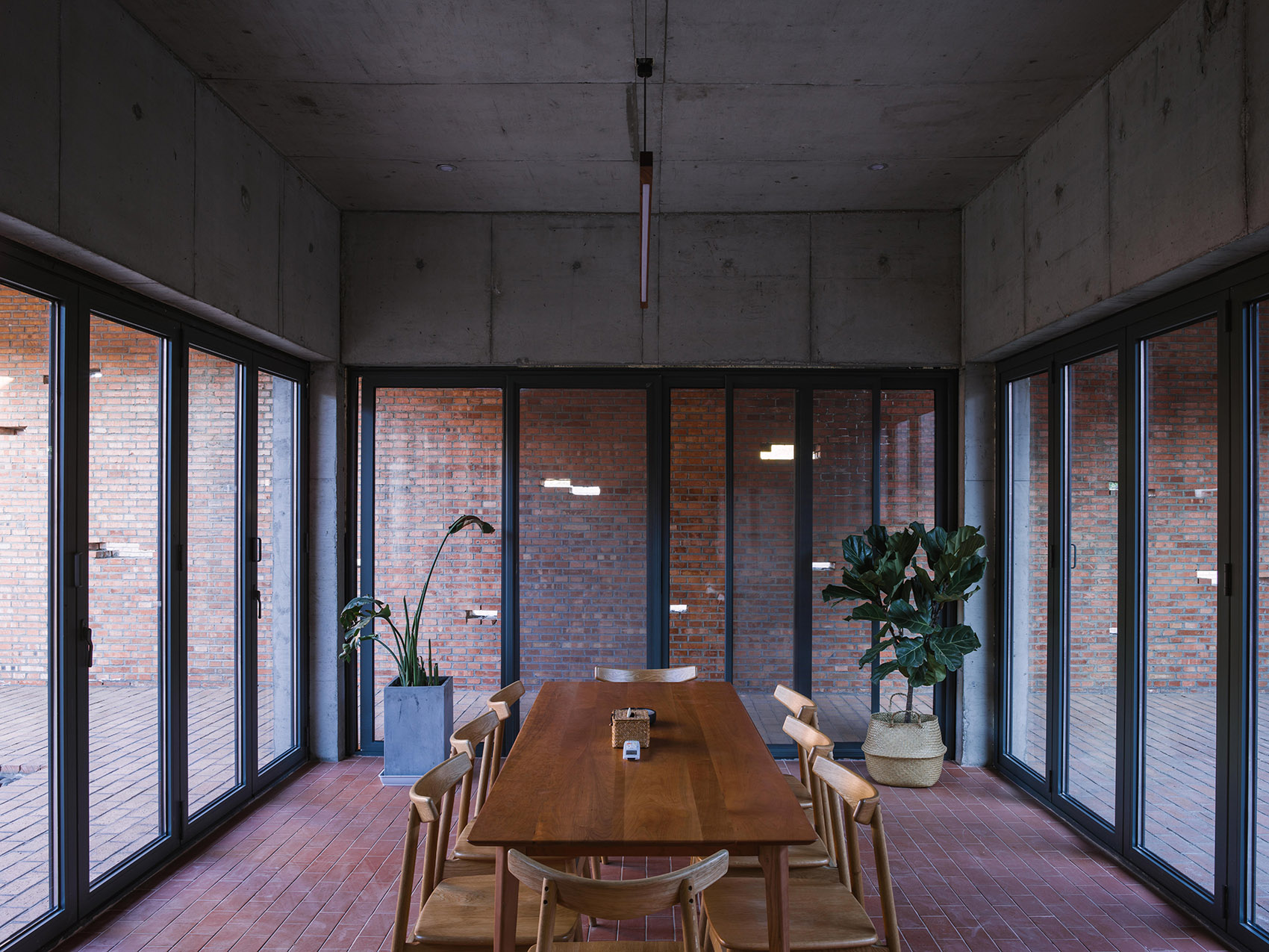 Zhan Yuan – Courtyard House for Gazing, Beijing, China by Wee Studio ...