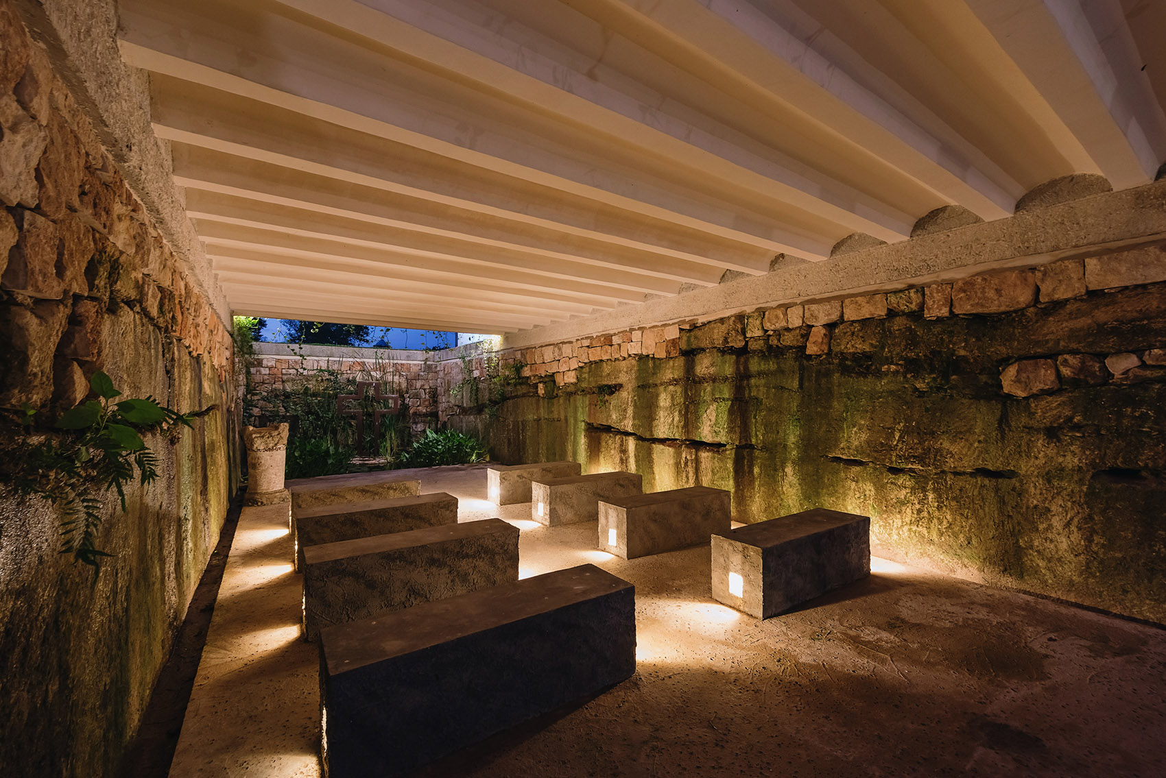 Capilla de la Tierra, Chicxulub Pueblo Yucatán by Cabrera Arqs - 谷德设计网